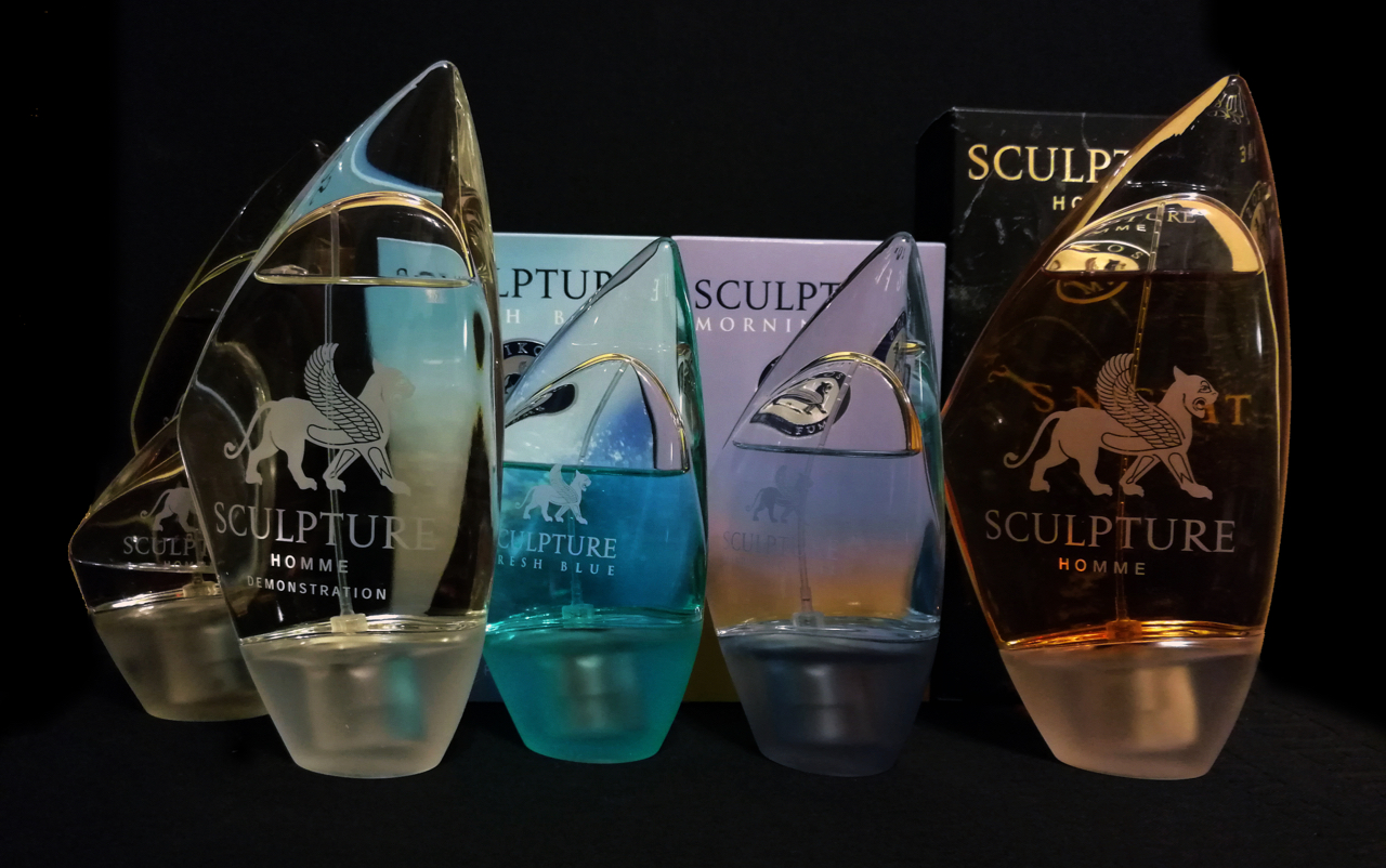 Manchmal kommen sie wieder: Flanker berühmter Parfums - Nikos Sculpture ...