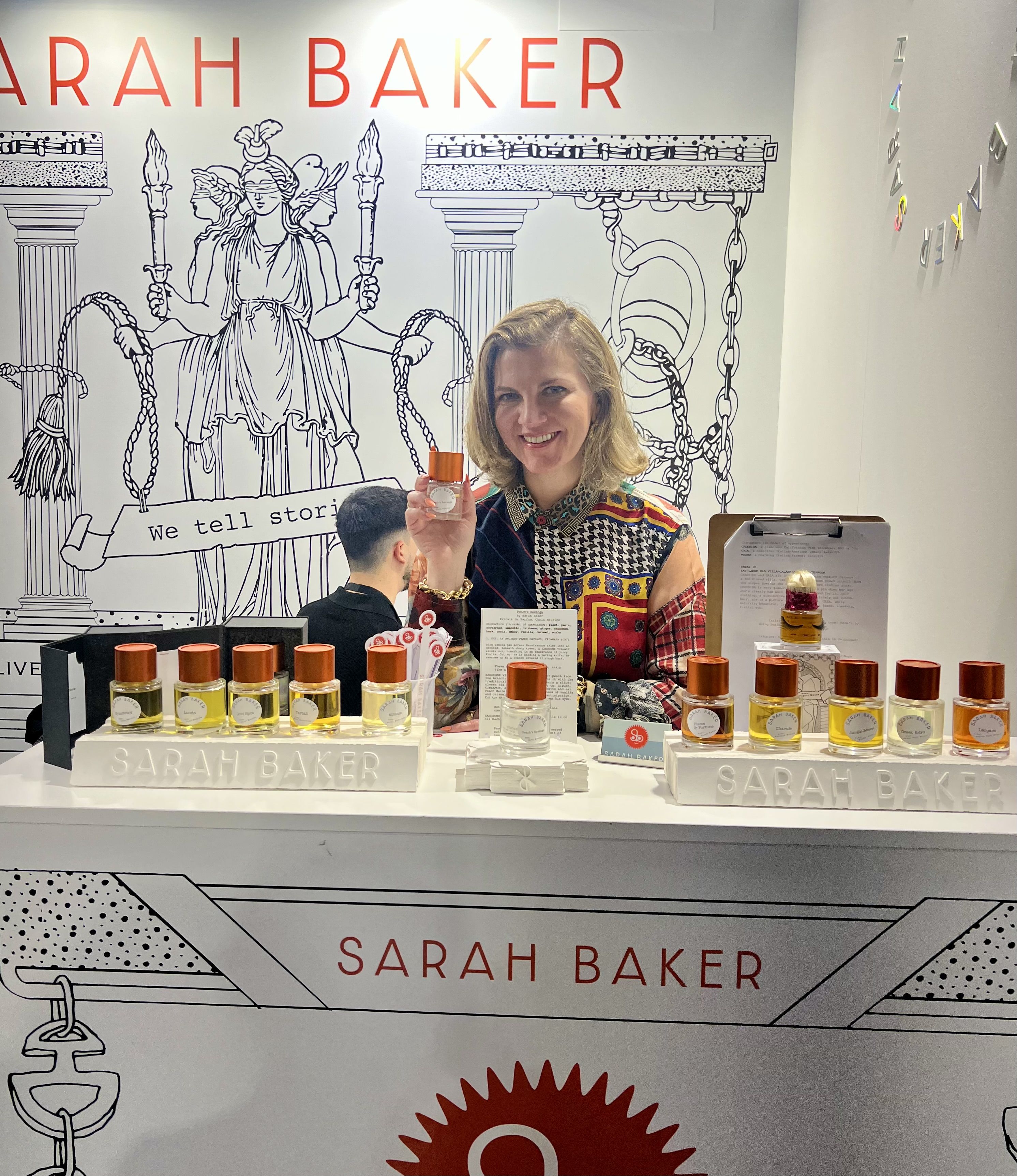 ESXENCE 2024: Sarah Baker Perfumes - Peach's Revenge ~ Novas Fragrâncias