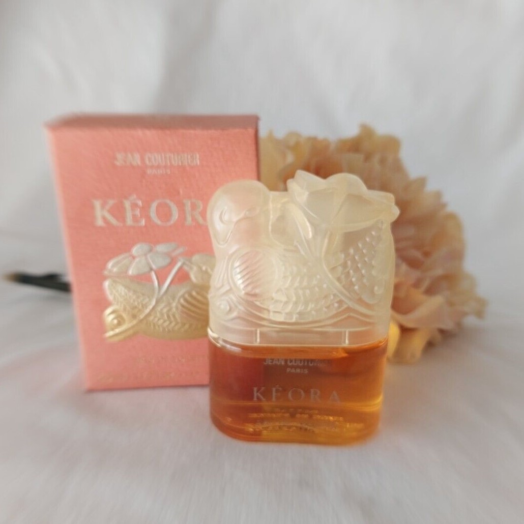 Keora od Jeana Couturiera: Shalimar, narozený v 80. letech 20. století ...