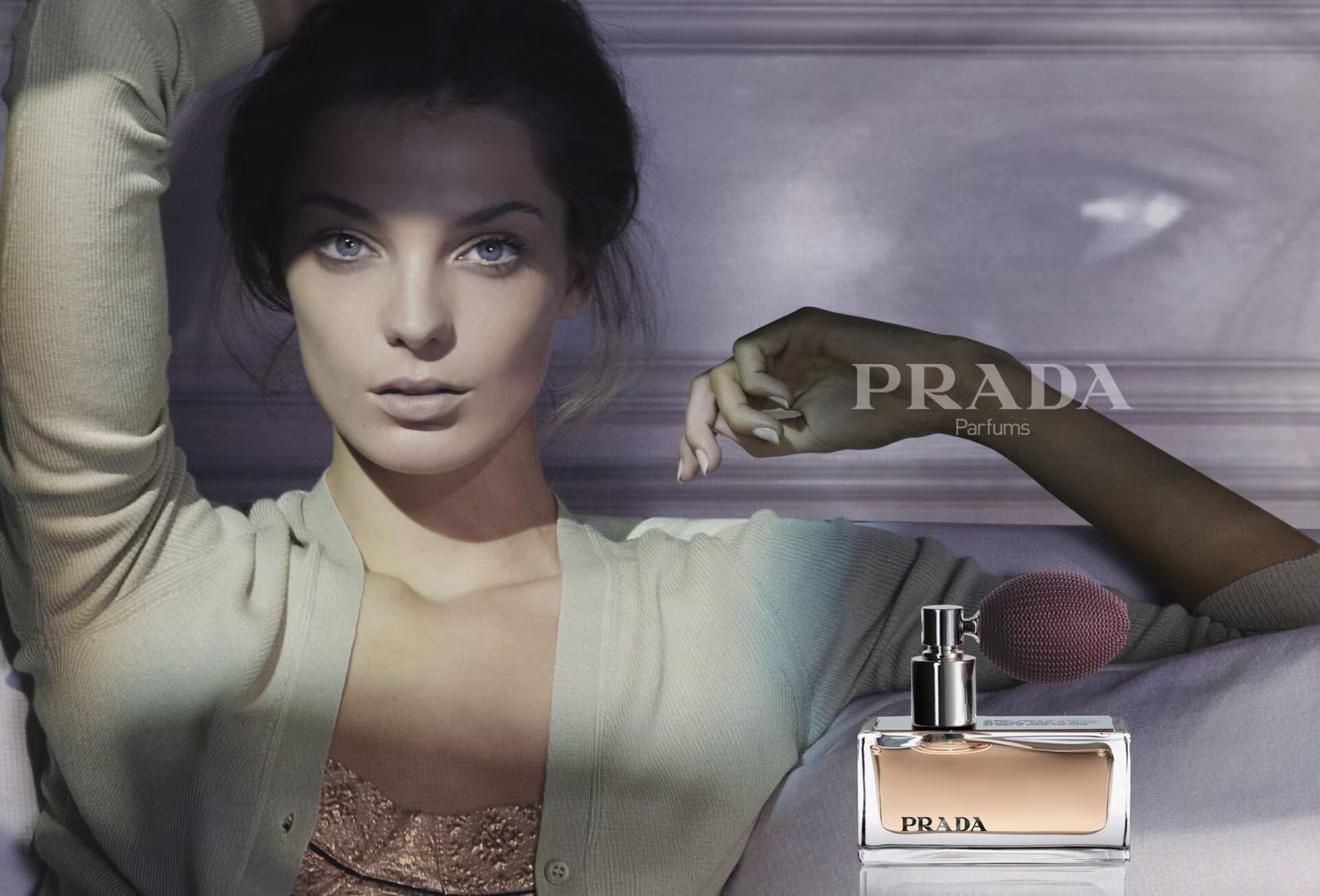 La collection Les Infusions de Prada reflète l'élégance déconstruite de ...
