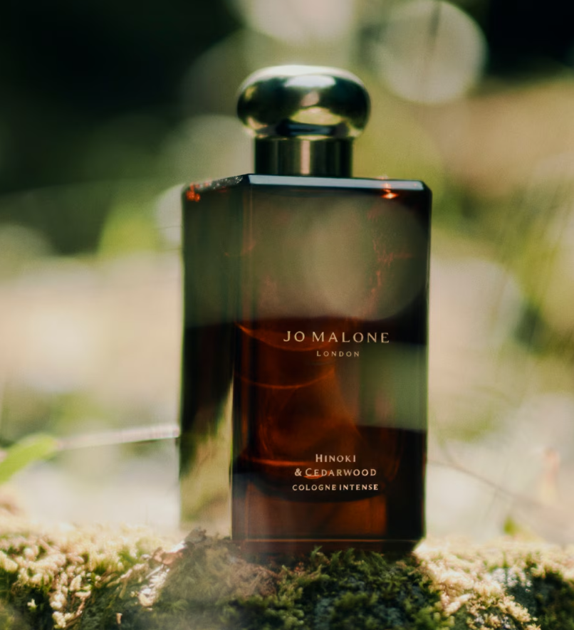 Jo Malone uvádí na trh Hinoki & Cedarwood Cologne Intense ~ Novinky ze světa parfémů
