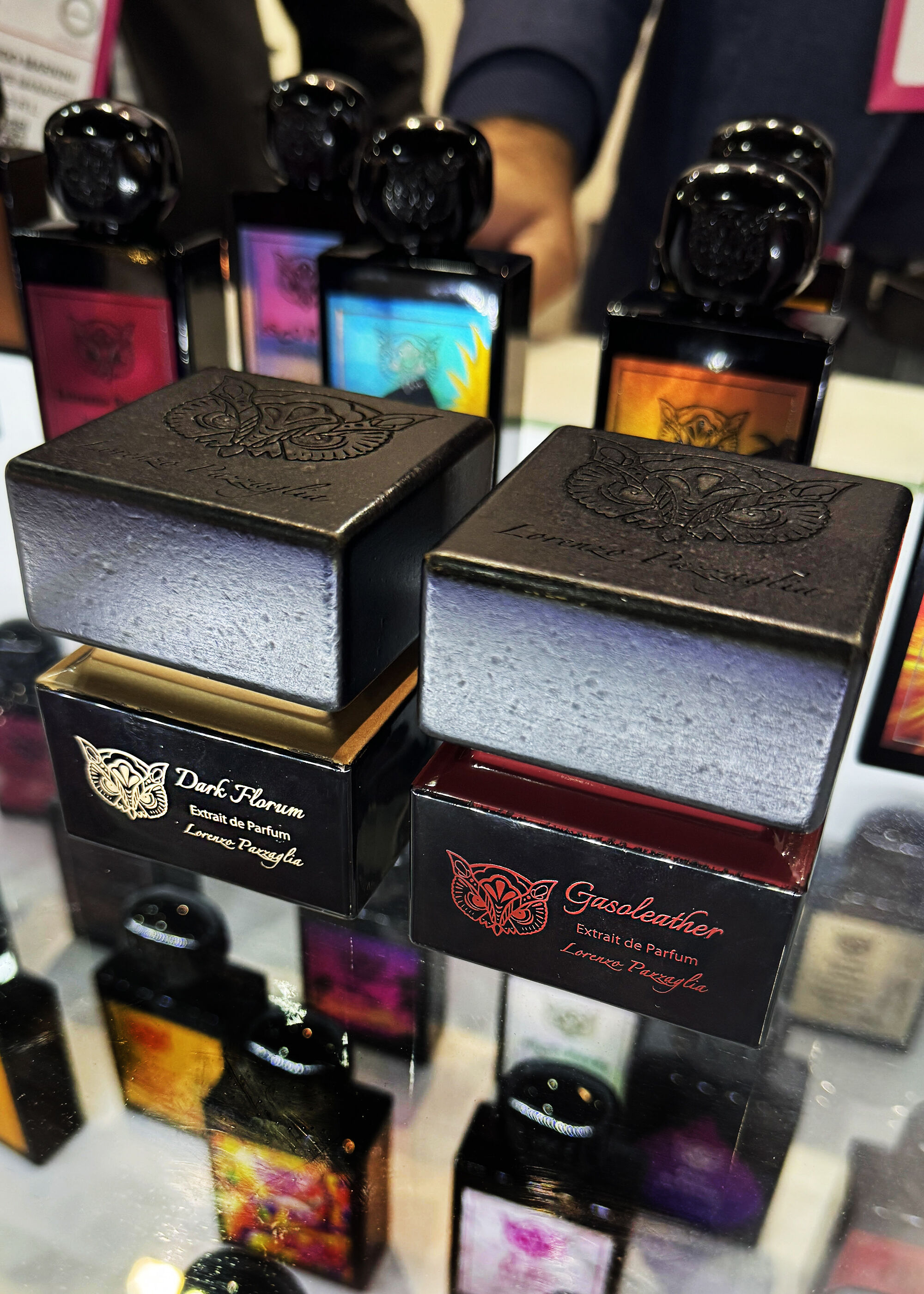 Exclusive Collection di Lorenzo Pazzaglia: Dark Florum e Gasoleather ...