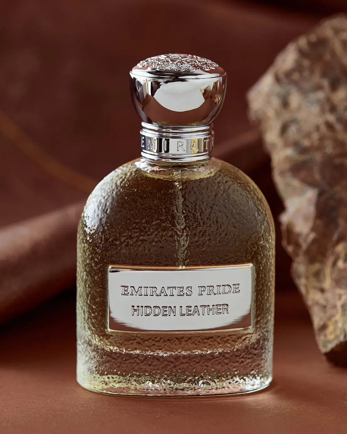 Emirates Pride Fragrances: Misterul înflorește în simplitate ~ Recenzii ...