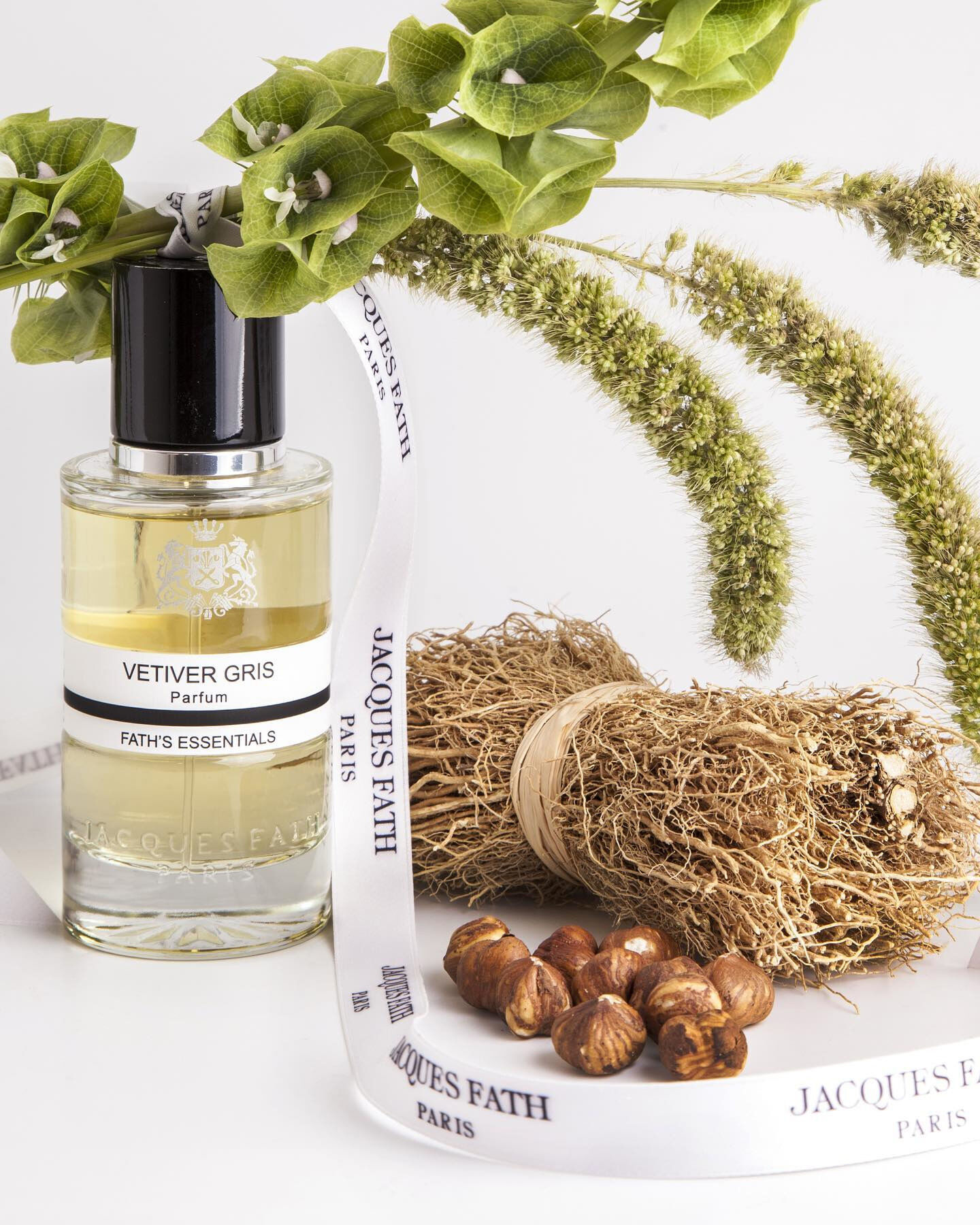 Um Entusiasta de Perfumes Lê Proust: O Protagonista, Seu Dublê e Dois ...
