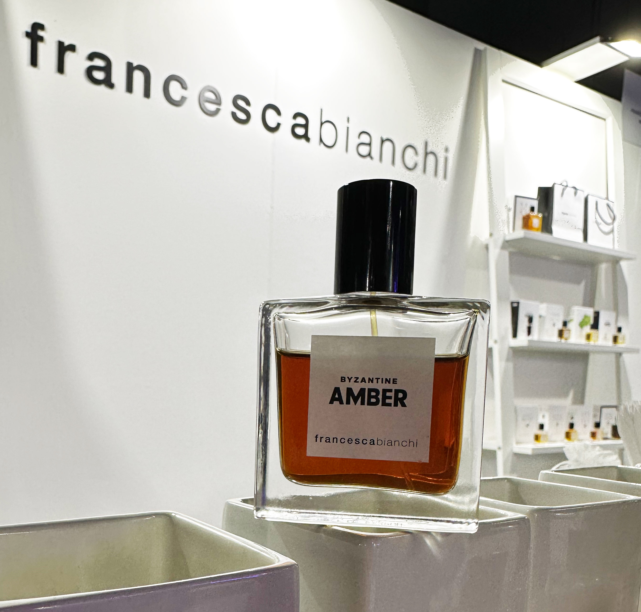 ESXENCE 2023: Eerste indrukken - Fruit & Bloemen, Leer & Chocola ...