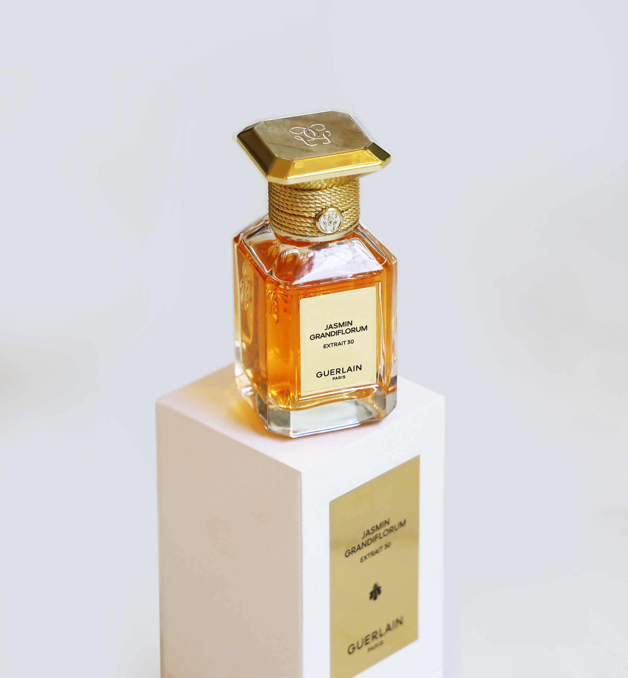 Jasmine Grandiflorum Extrait 30 κριτική ~ ΚΡΙΤΙΚΕΣ ΑΡΩΜΑΤΩΝ