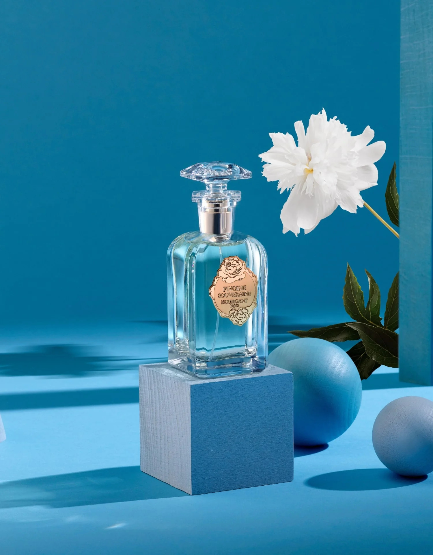 ESXENCE 2023: Patru parfumuri florale de neuitat ~ Recenzii de parfumuri