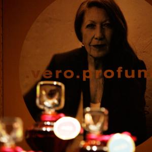 Rubj Extrait de Parfum Vero Profumo fragancia - una fragancia para Mujeres