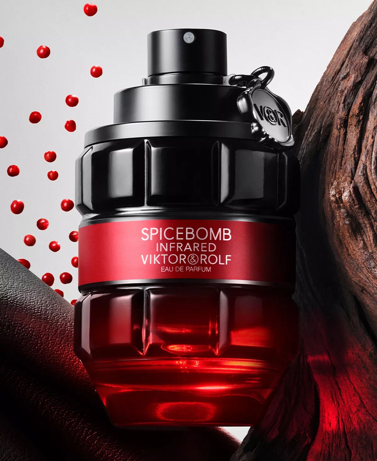 Spicebomb Infrared Eau de Parfum Viktor&Rolf - una novità fragranza da ...