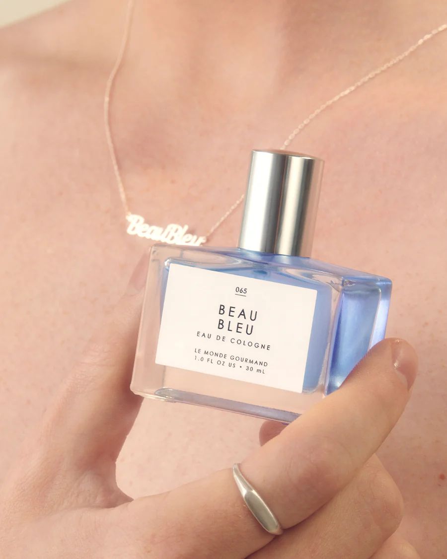Beau Bleu Le Monde Gourmand Cologne - un parfum pour homme