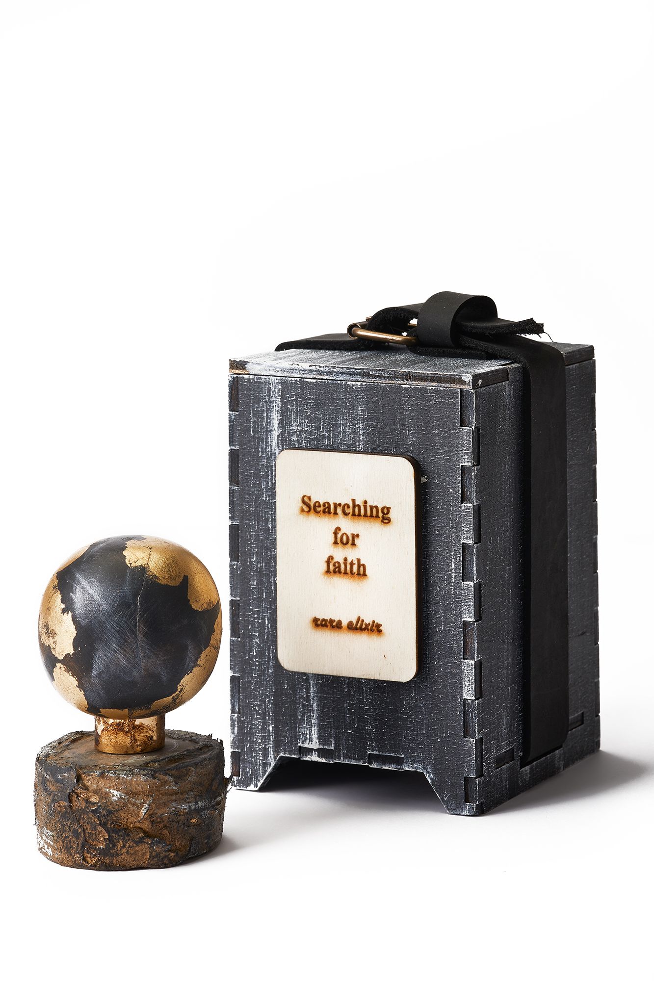 Searching for faith - rare elixir Adi Ale Van Parfum - ein neues Parfum ...