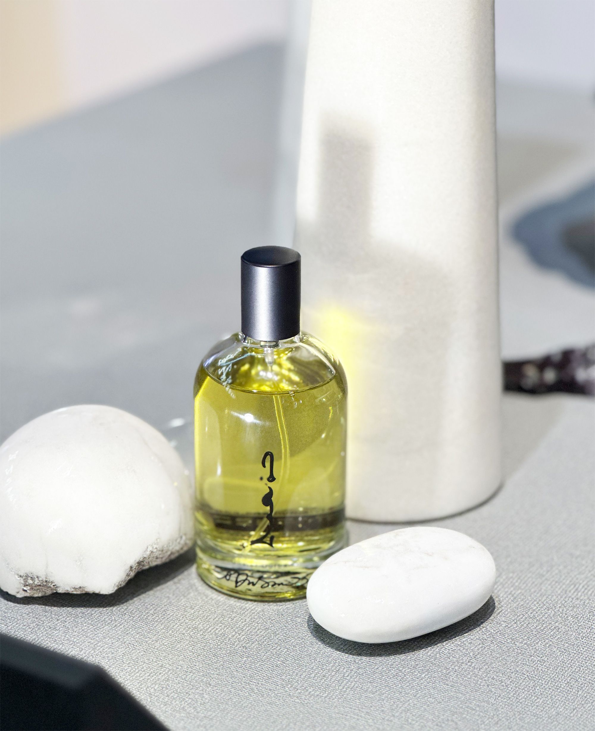 Pierre Blanche Prophetie 19:I.0 Olivier Durbano parfum - un nouveau ...