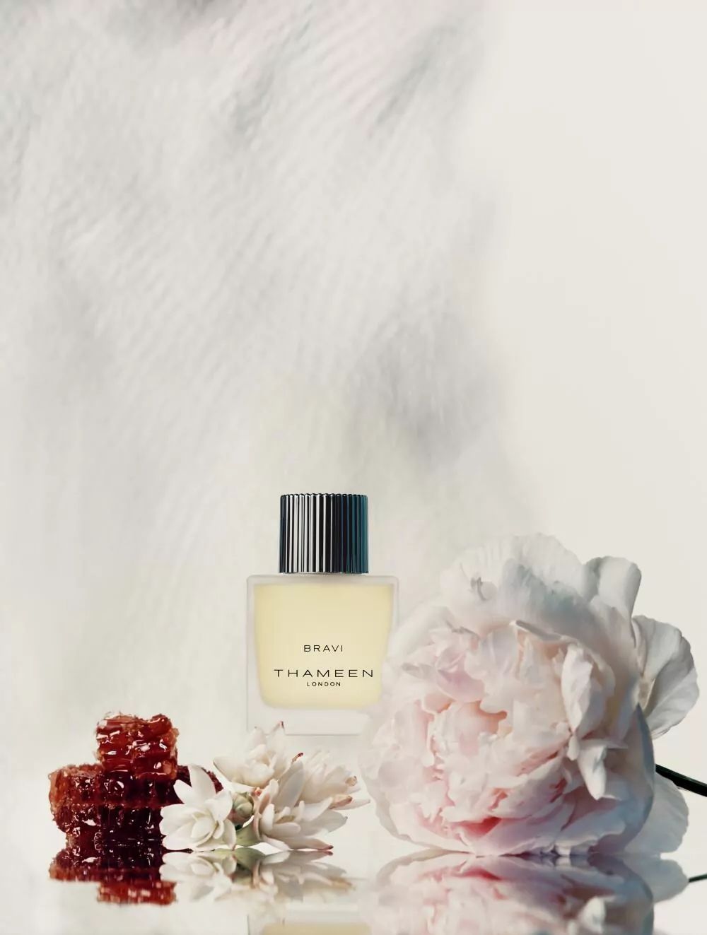 Bravi Thameen fragancia - una nuevo fragancia para Hombres y Mujeres 2023