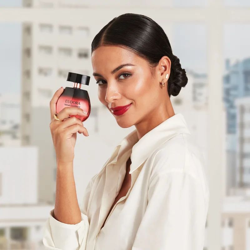 Velvet Confident Eudora perfume - a novo fragrância Feminino 2023