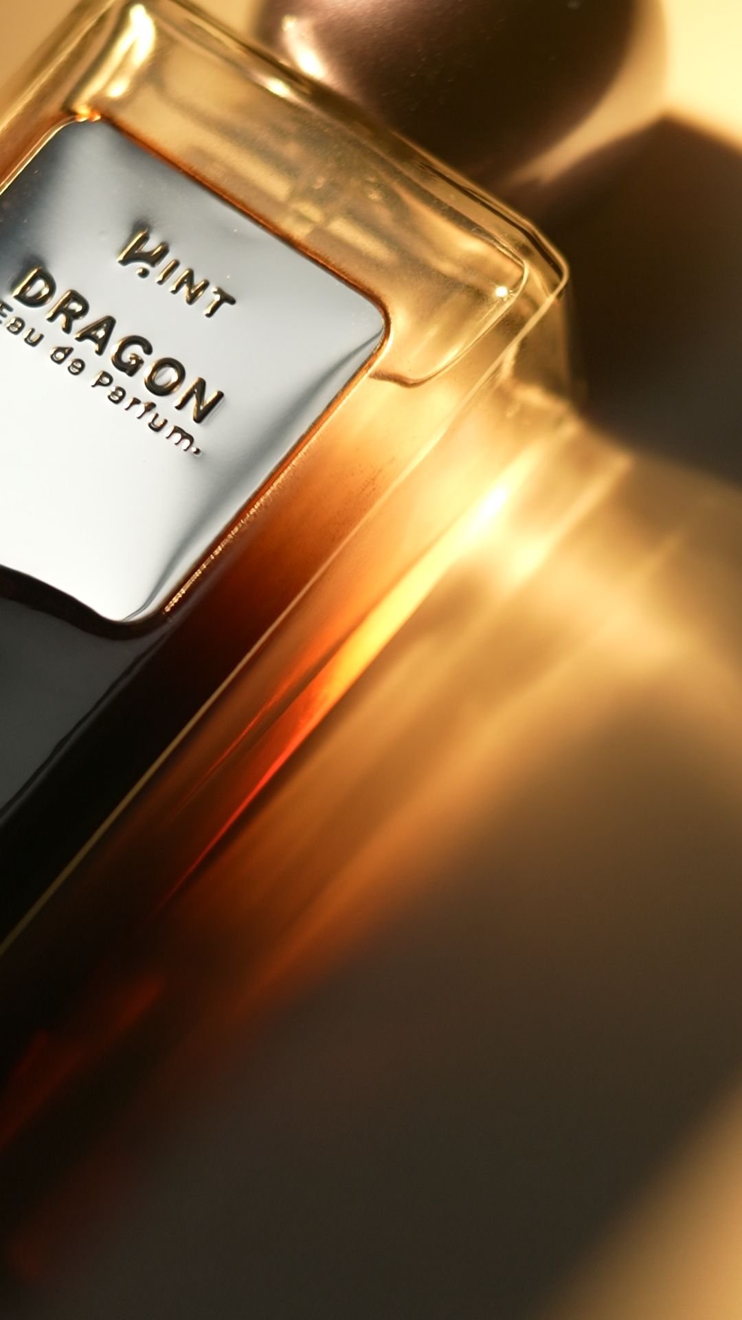 Dragon Hint 香水 - 一款 2024年 新的 中性 香水
