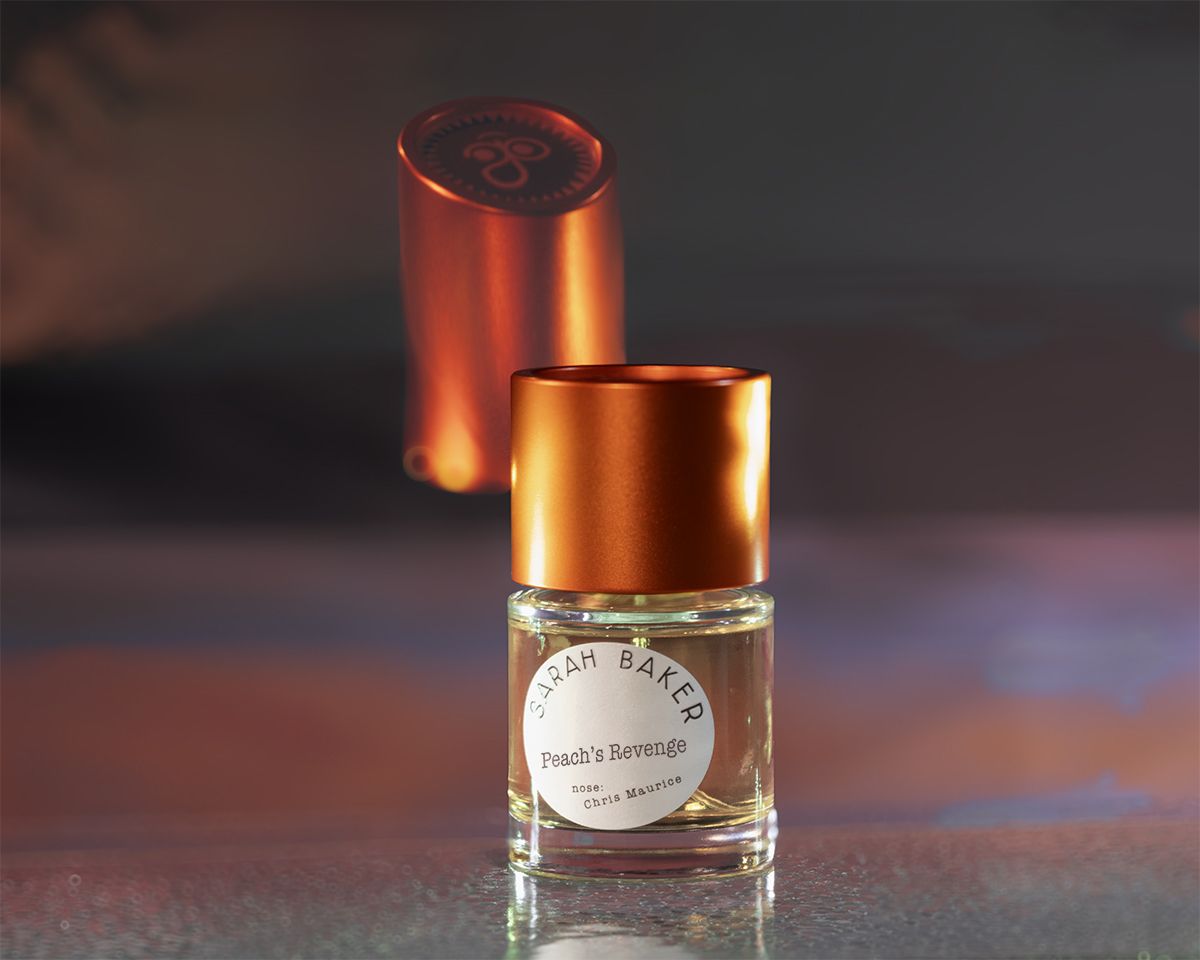 Peach's Revenge Sarah Baker Perfumes perfume - a novo fragrância ...