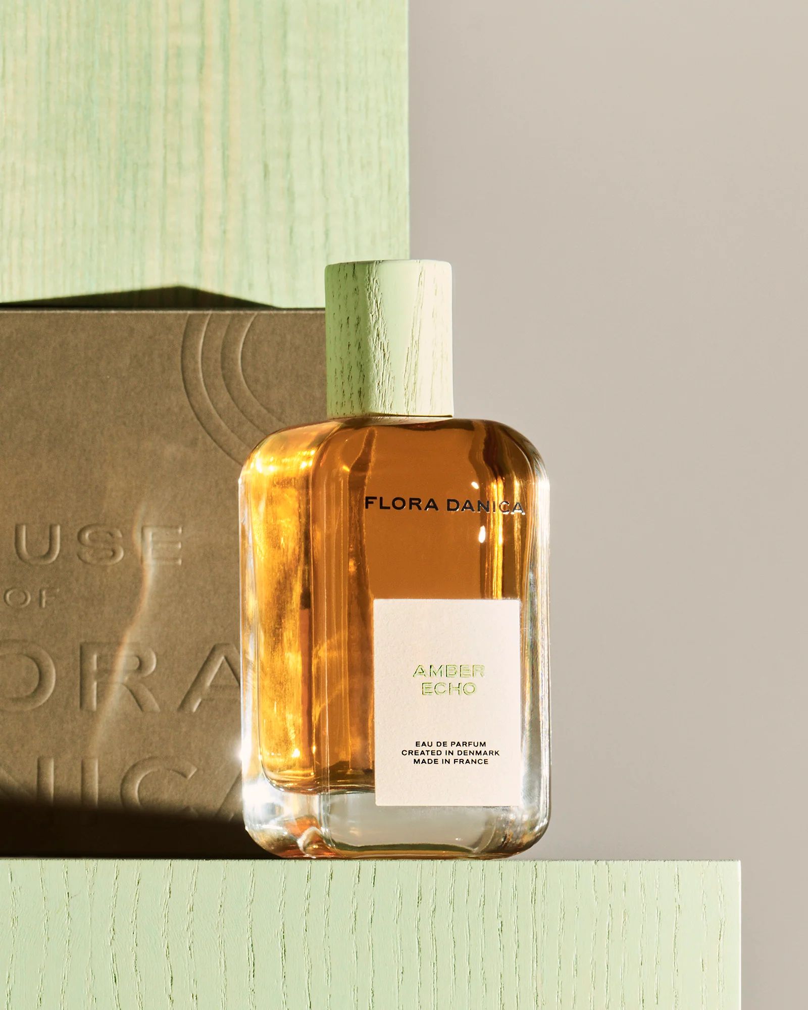 Amber Echo Flora Danica parfem - novi parfem za žene i muškarce 2024