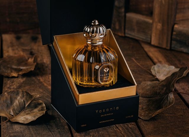 Topaz Yasania perfume - a fragrância Compartilhável 2022
