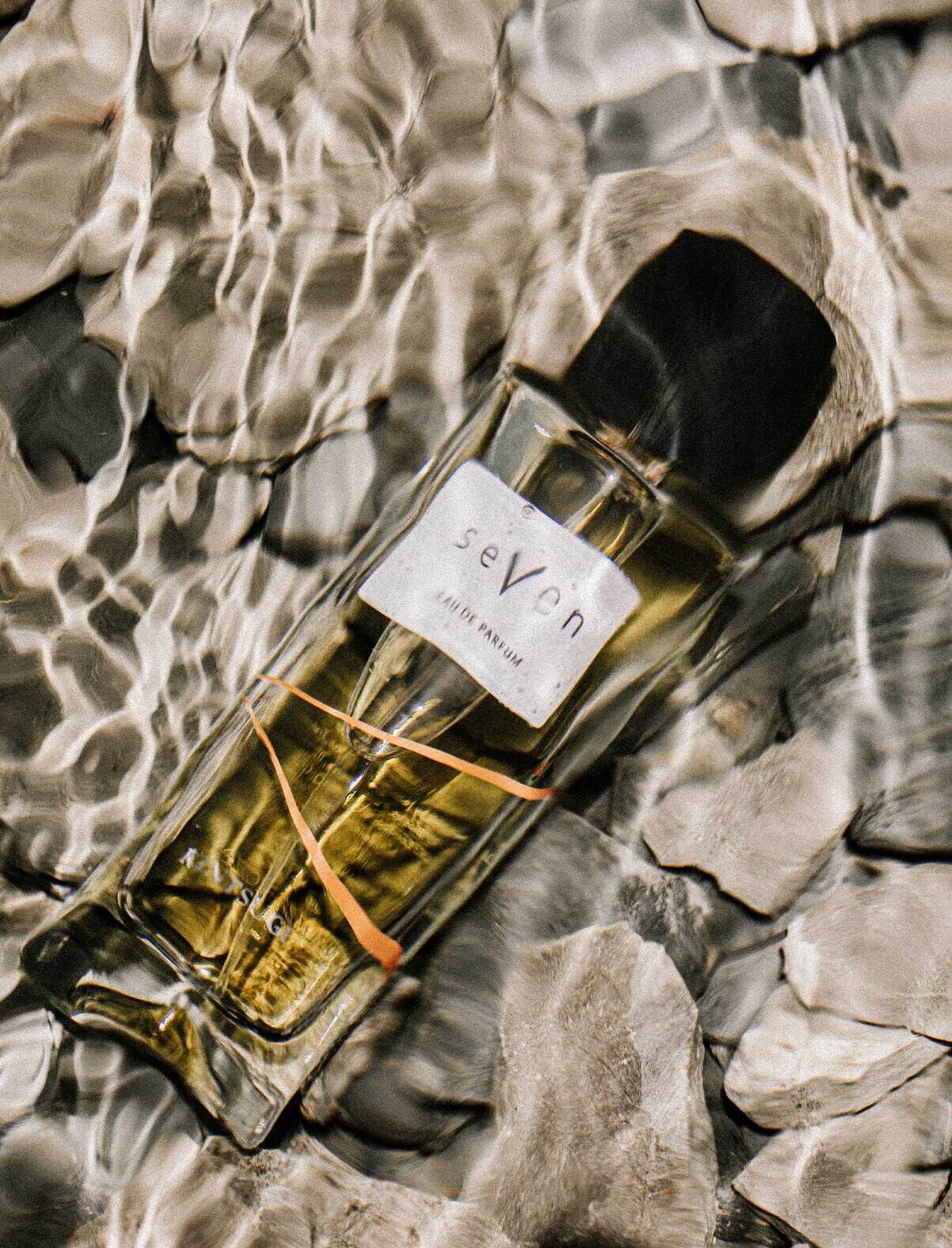 Seven Kintsugi perfume - a novo fragrância Compartilhável 2024