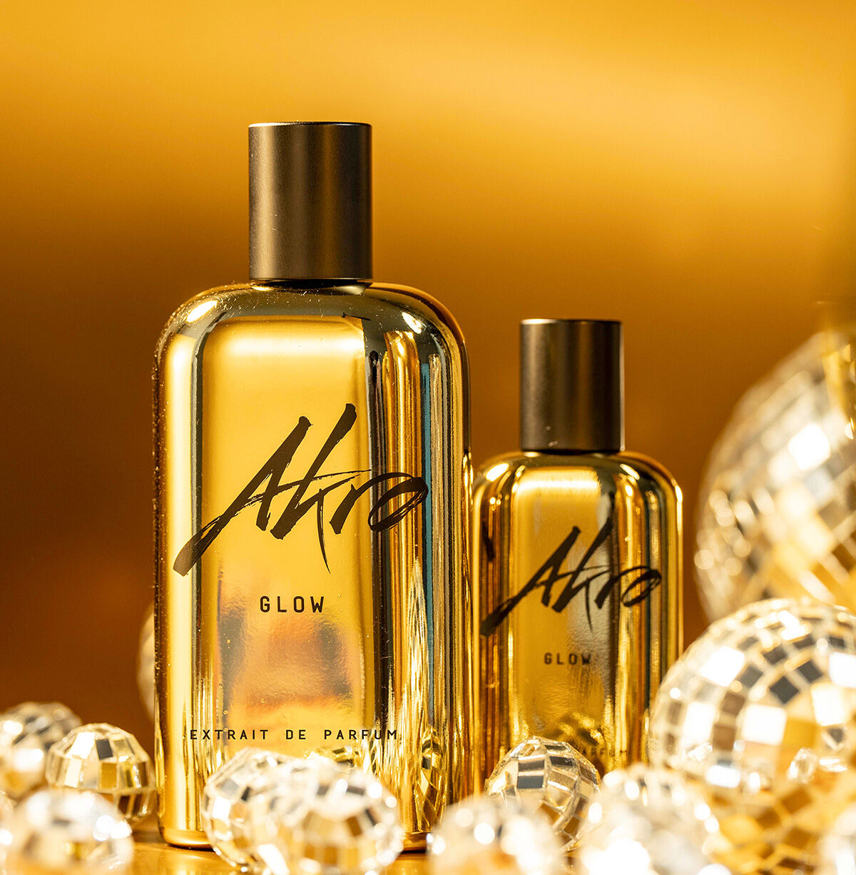 Glow Akro perfume - a novo fragrância Compartilhável 2024