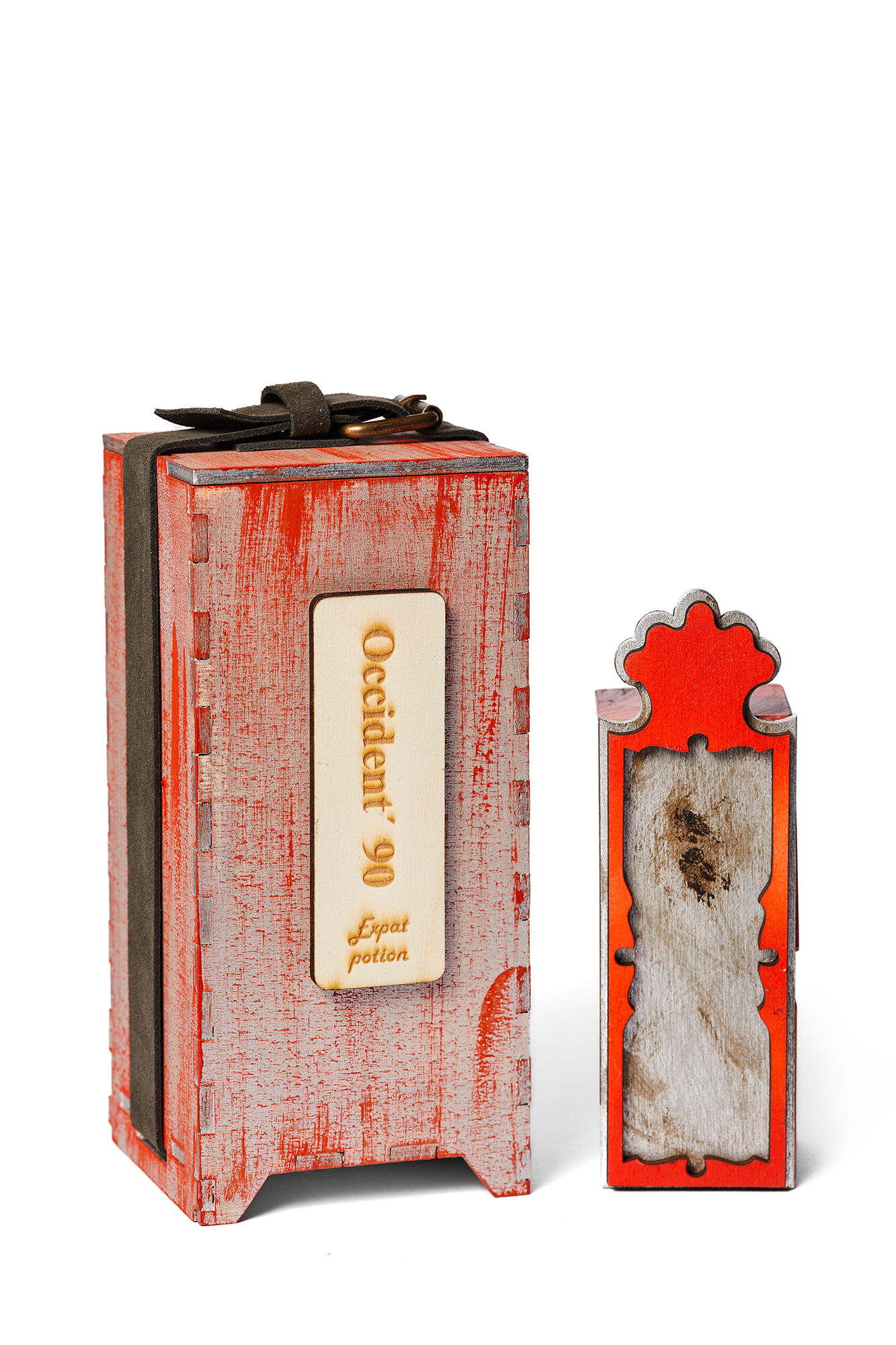 Occident' 90 - Expat Potion Adi Ale Van عطر - a جديد fragrance للجنسين 2024