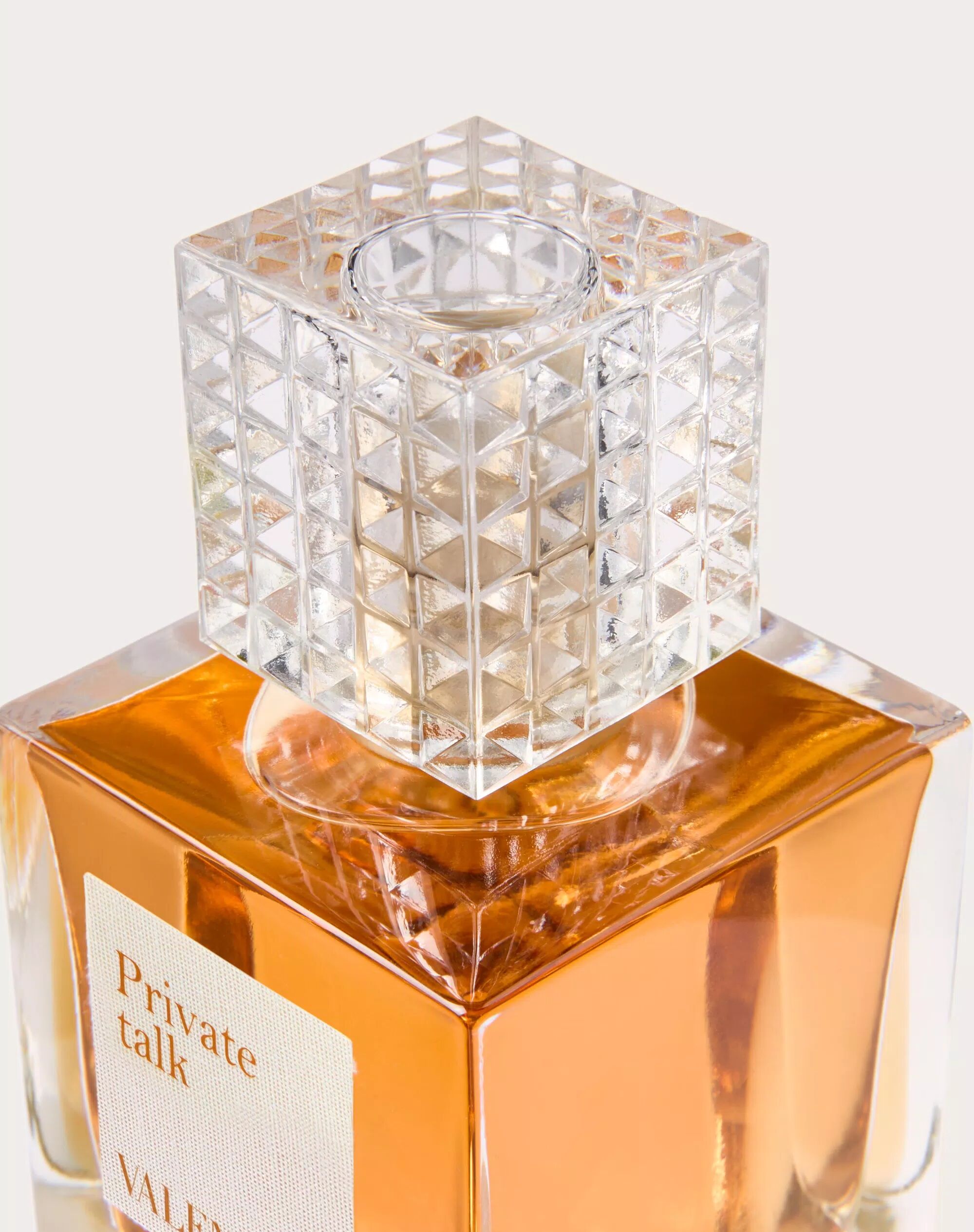 Private Talk Valentino parfum - un nouveau parfum pour homme et femme 2024