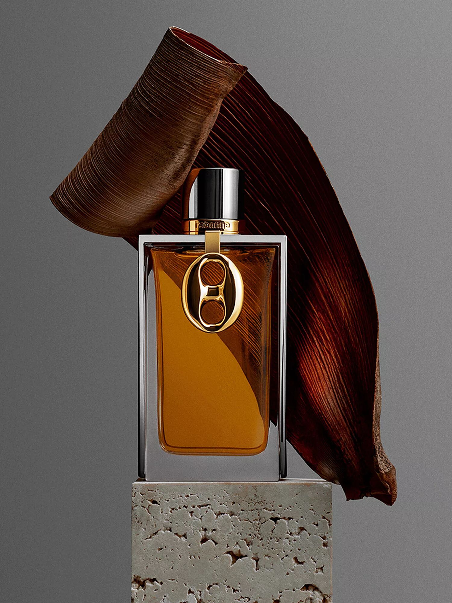 After Club Rabanne perfume - a novo fragrância Compartilhável 2024