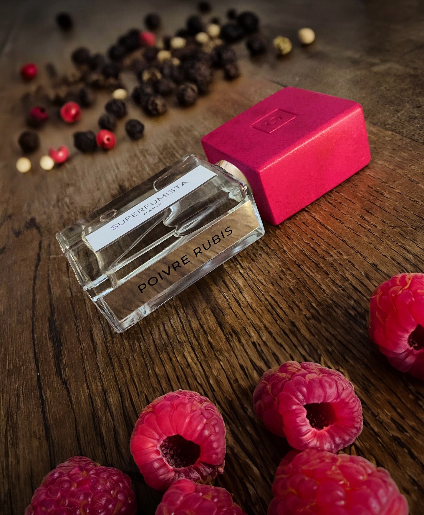 Poivre Rubis Superfumista parfum - un nouveau parfum pour homme et ...