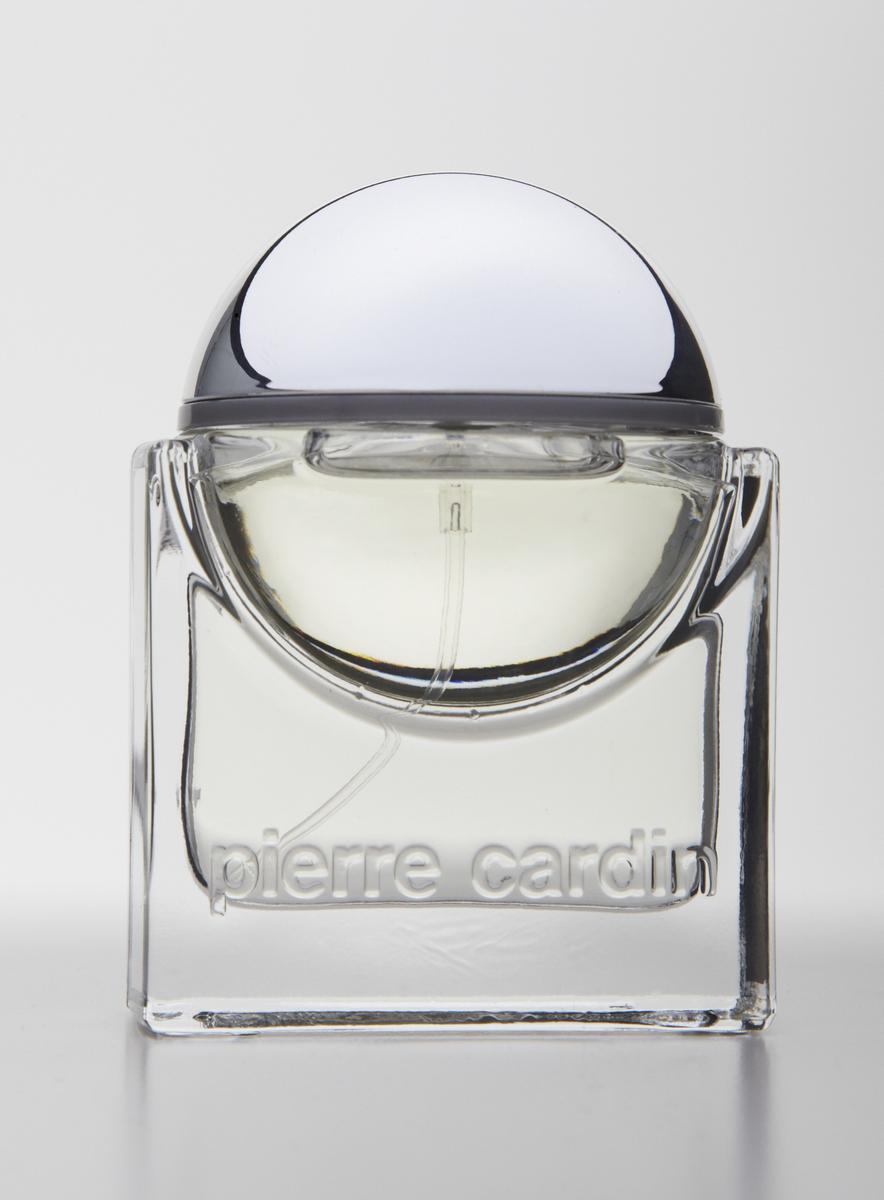 Innovation Pierre Cardin Cologne - un parfum pour homme 2013