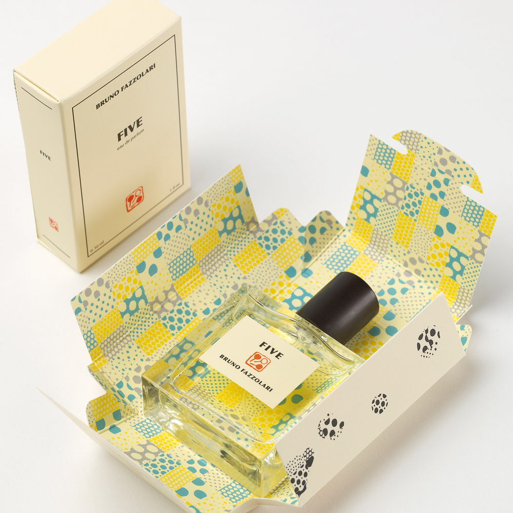 Five FZOTIC fragancia - una fragancia para Hombres y Mujeres 2013