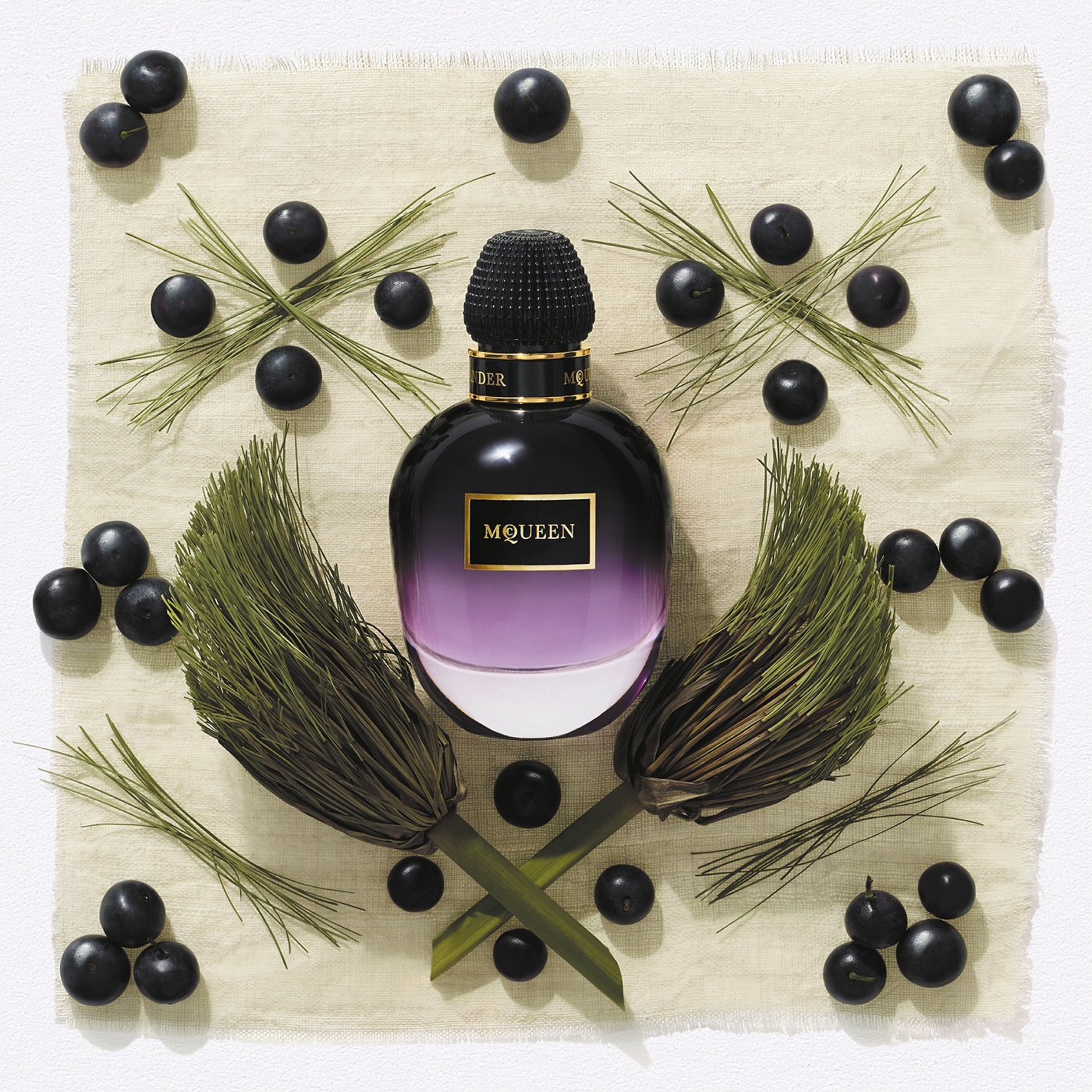 Dark Papyrus Alexander McQueen perfume - a fragrância Feminino 2018