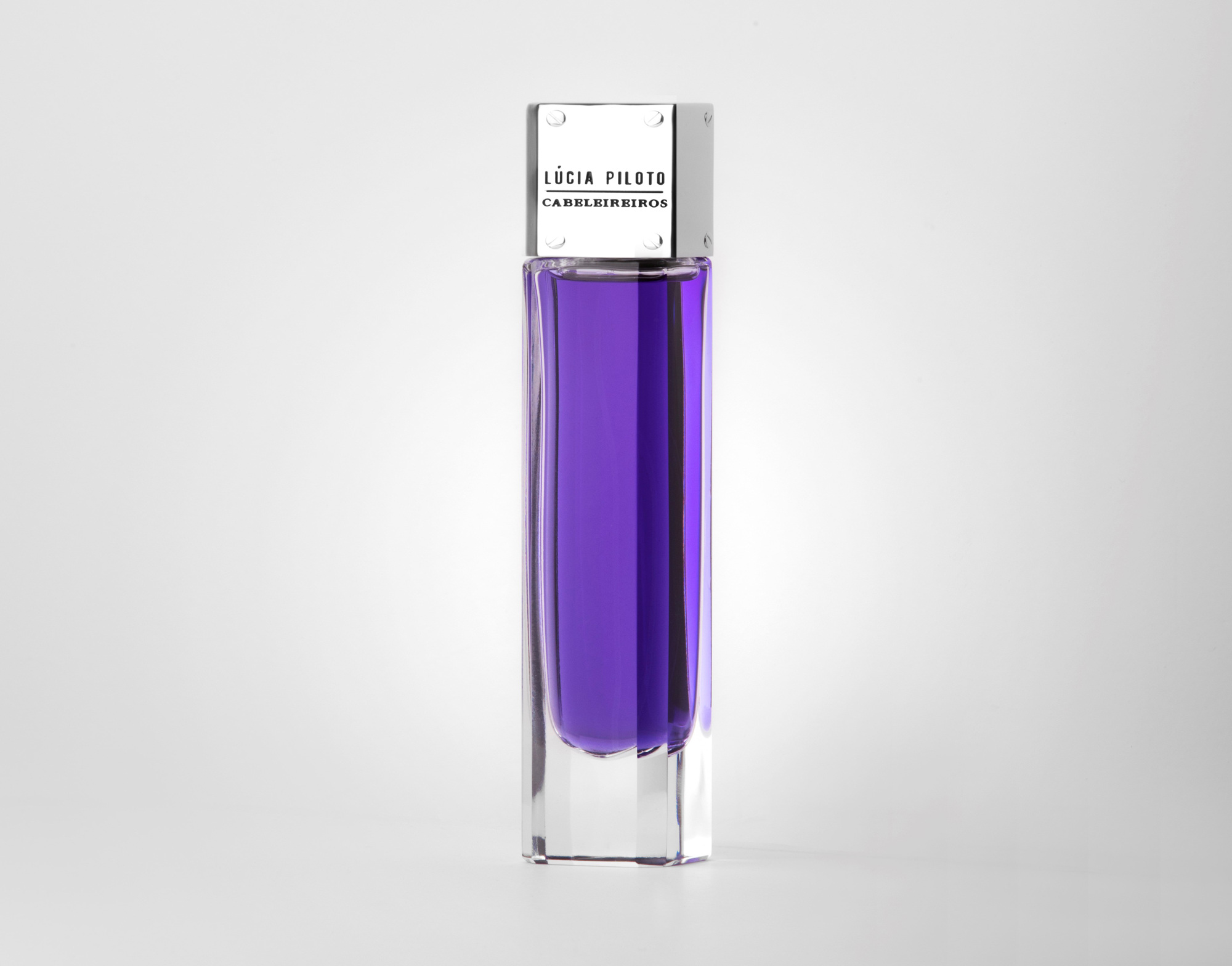 Divina Lucia Piloto parfum - un parfum pour femme 2019