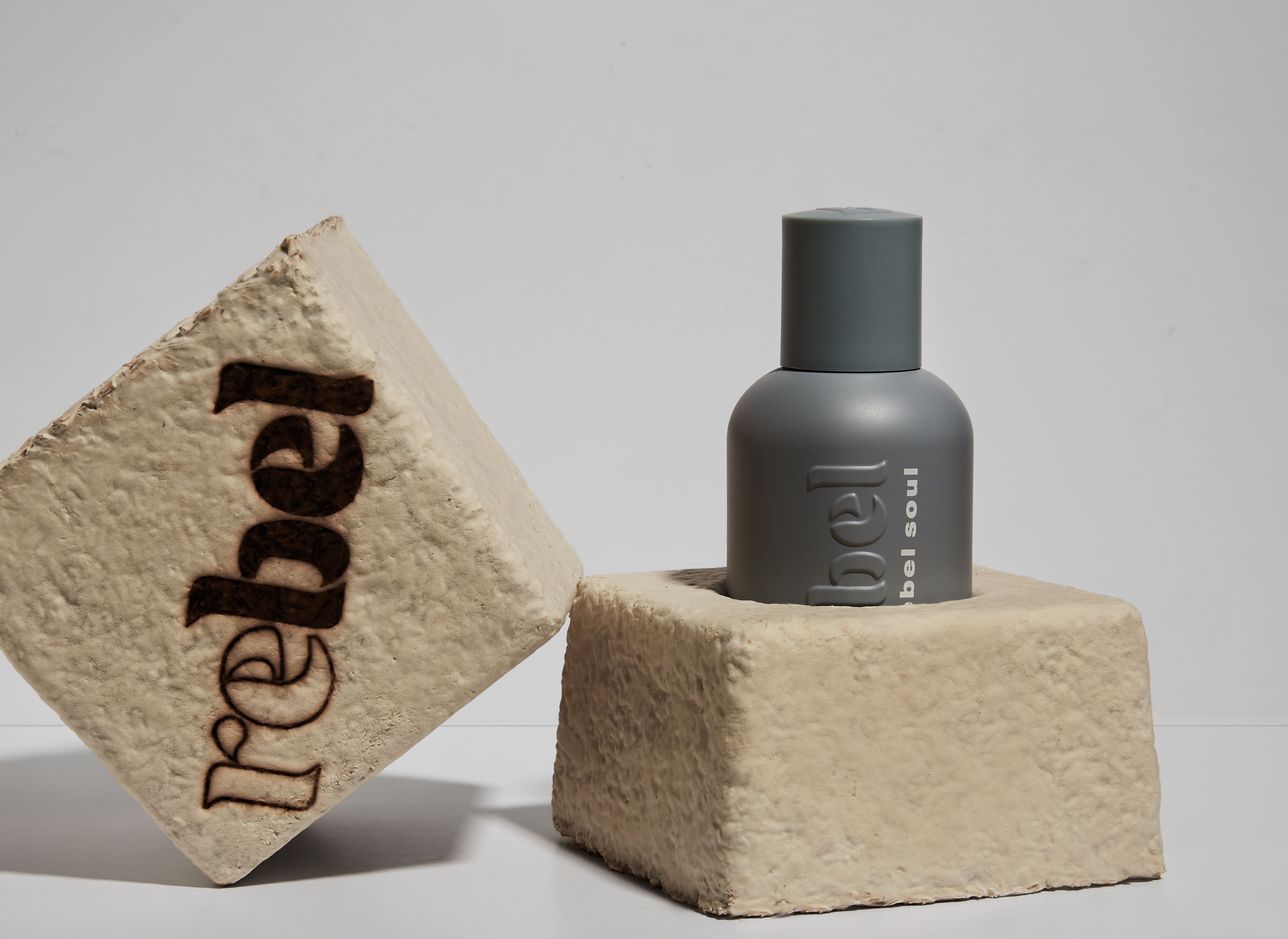 Rebel Soul Bel Rebel عطر - a fragrance للجنسين 2020