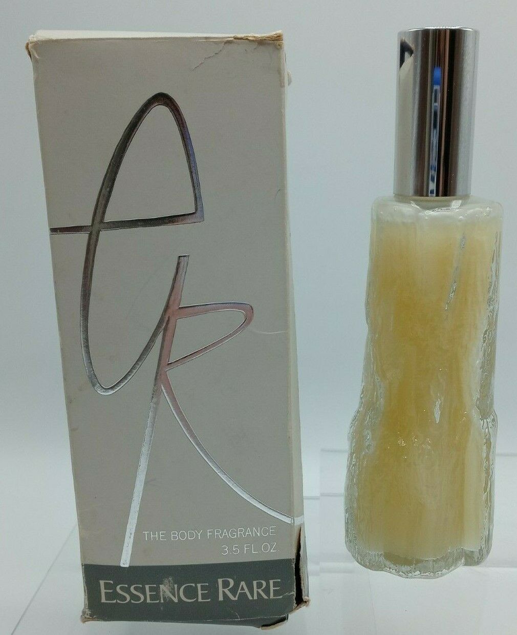 Essence Rare Houbigant fragancia - una fragancia para Mujeres 1928