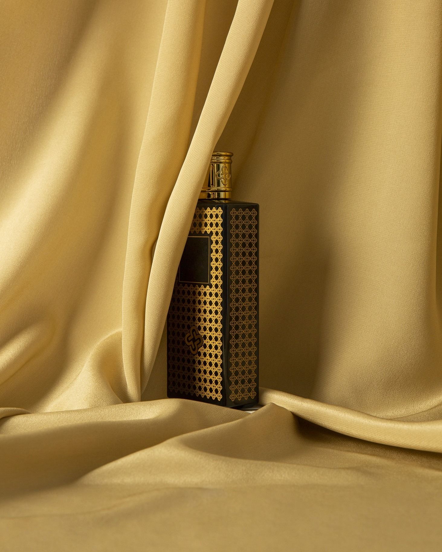 Vetiver Java Perris Monte Carlo perfume - a fragrância Compartilhável 2021