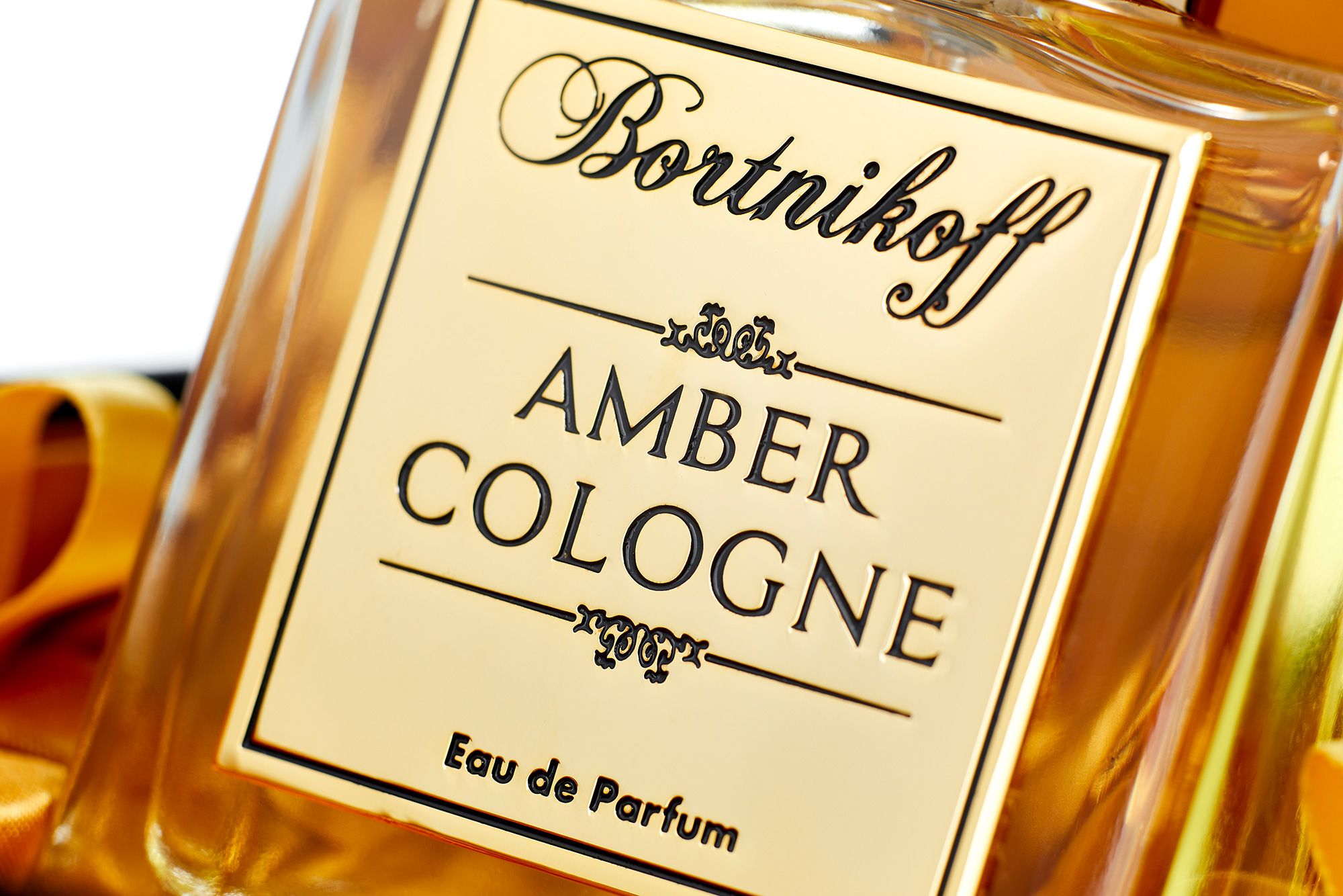 Bortnikoff Amber Cologne: Într-adevăr, fără ambră ~ Recenzii de parfumuri