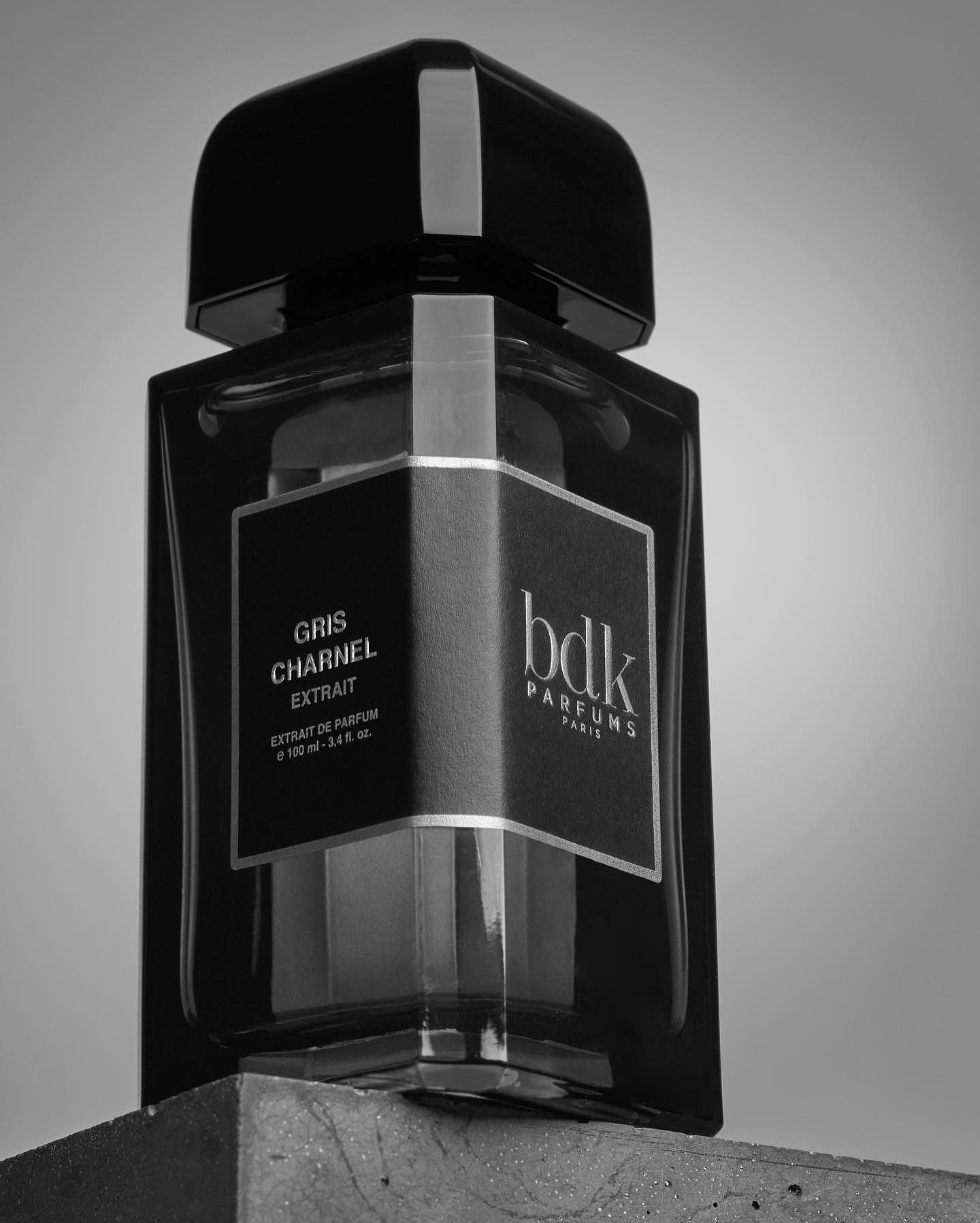 Gris Charnel Extrait BDK Parfums عطر - a جديد fragrance للجنسين 2022
