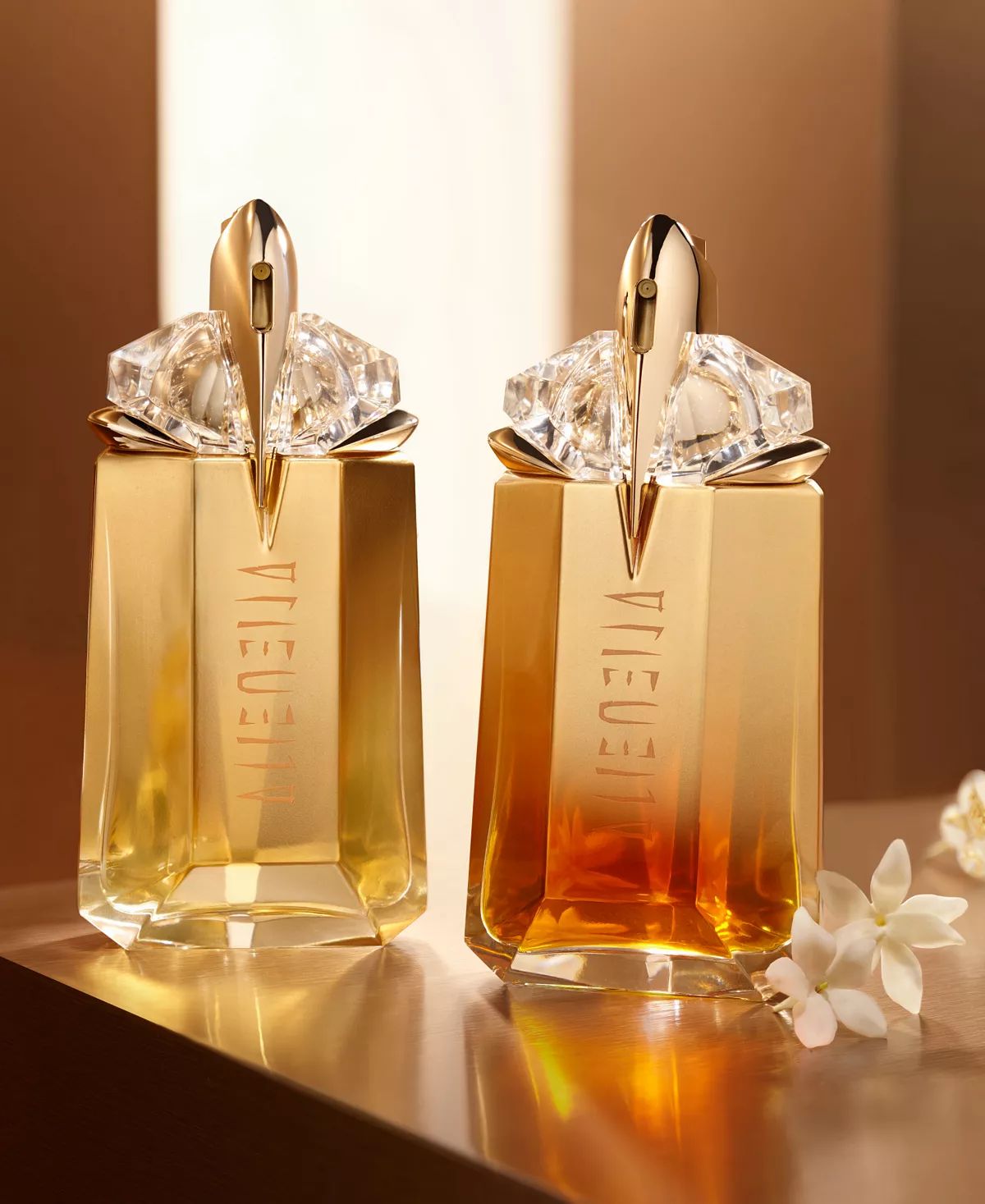 Alien Goddess Intense Mugler perfume - a novo fragrância Feminino 2022