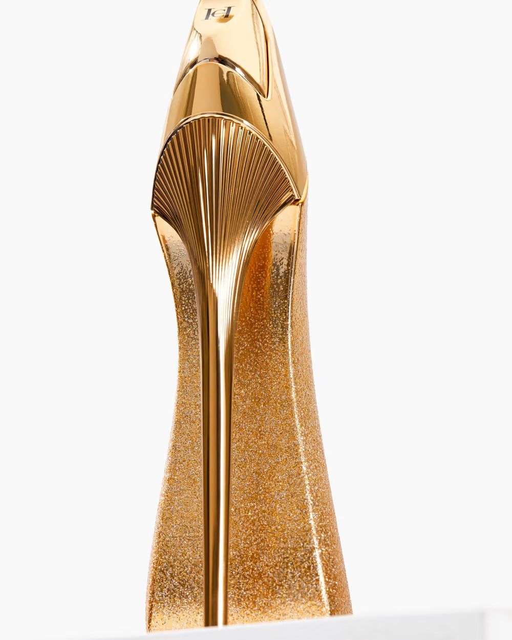 Good Girl Gold Fantasy Carolina Herrera perfume - a novo fragrância ...