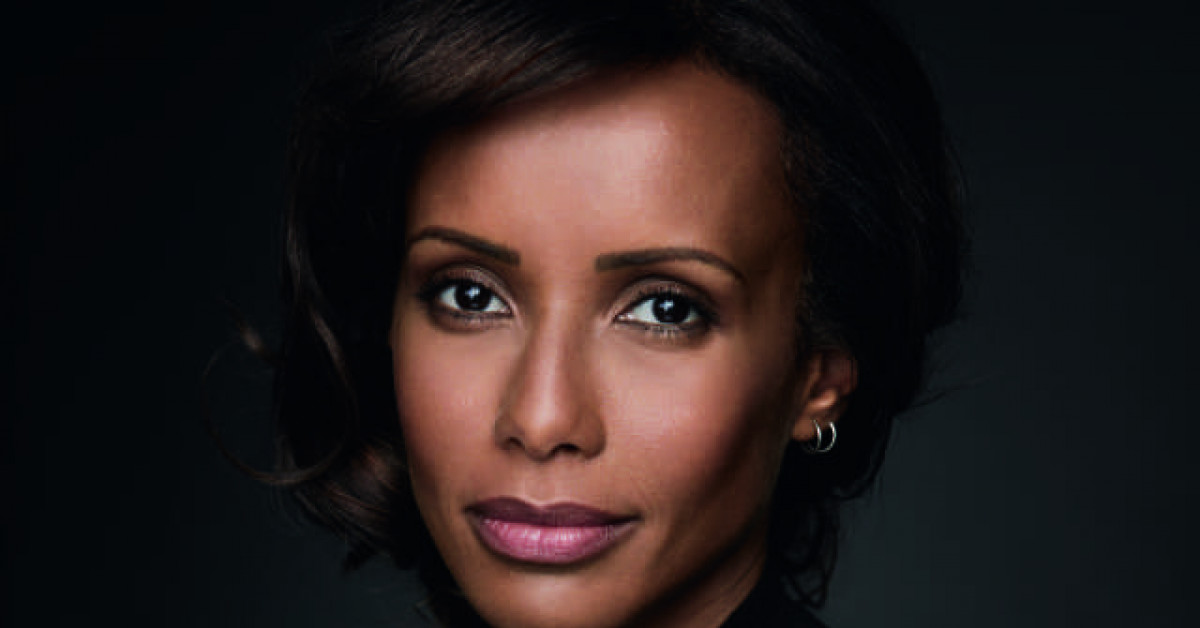 Guerlain's nieuwe gezicht: de franse actrice en filmmaker Sonia Rolland ...