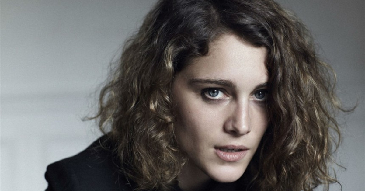 Ariane Labed é o novo rosto da Chloe ~ Notícias