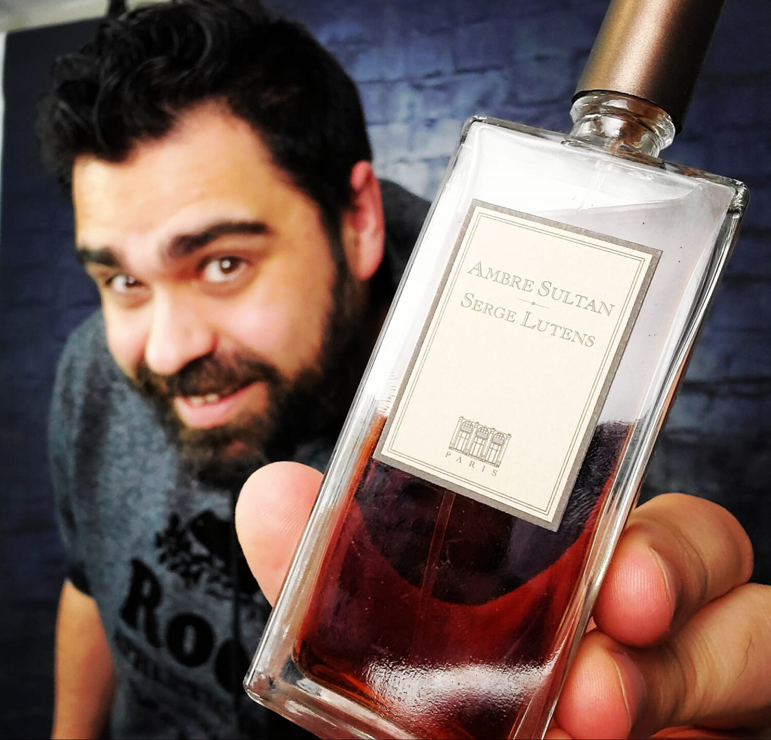 Ambre Sultan Serge Lutens fragancia - una fragancia para Hombres y ...