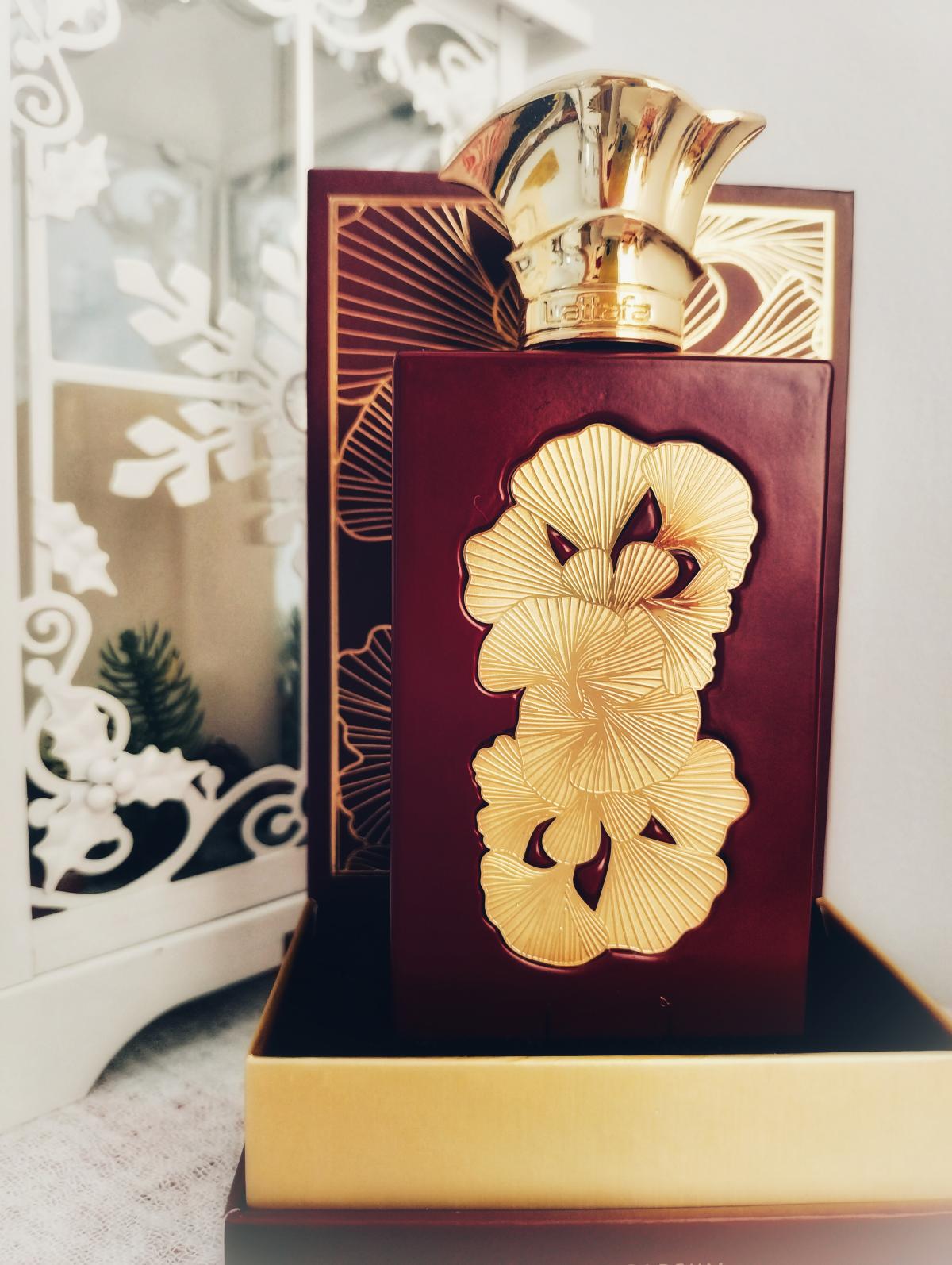 Ansaam Gold Lattafa Perfumes - una novità fragranza da donna 2022