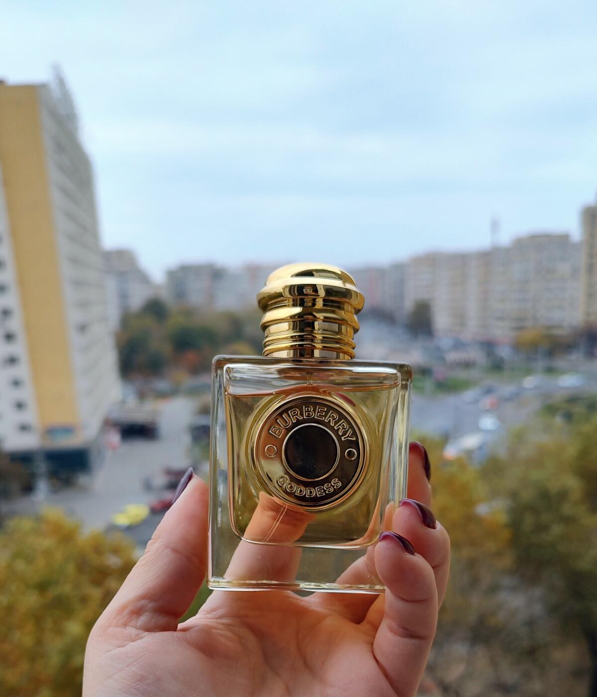 Goddess Burberry perfumy - to nowe perfumy dla kobiet 2023