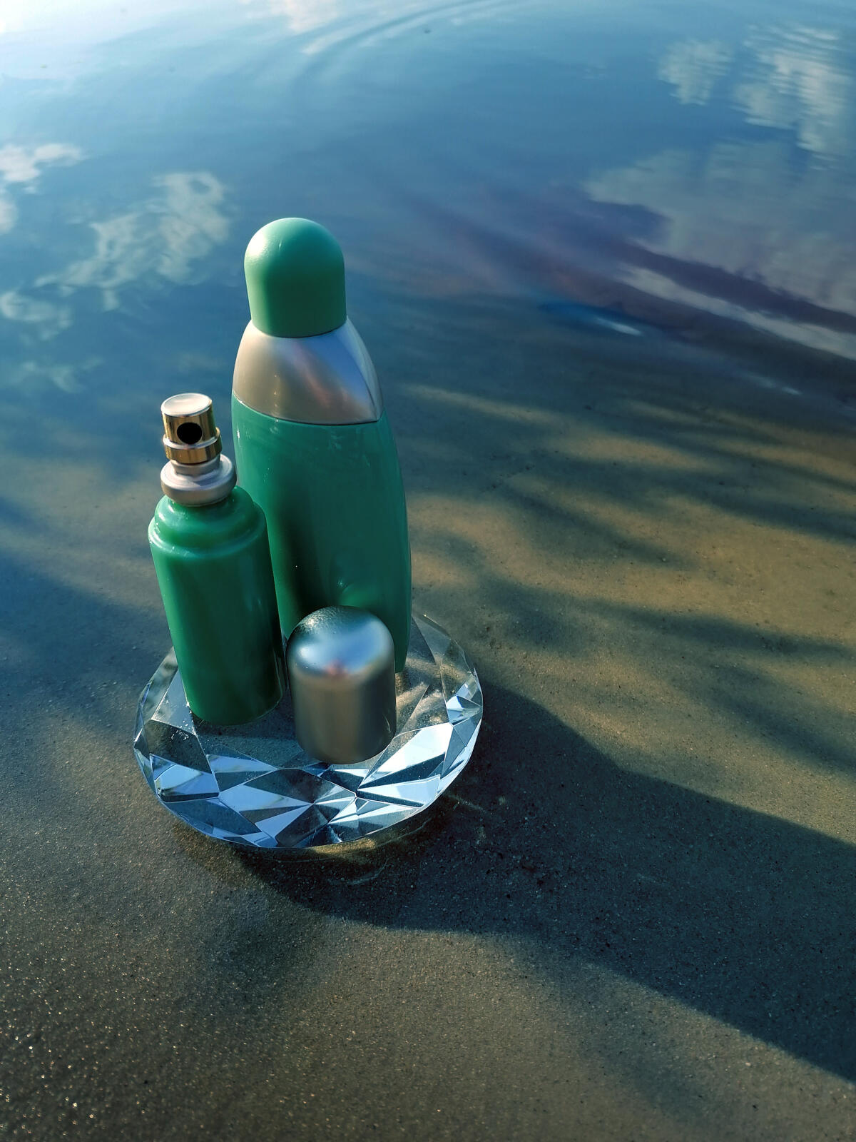 Eden Cacharel perfume - a fragrância Feminino 1994