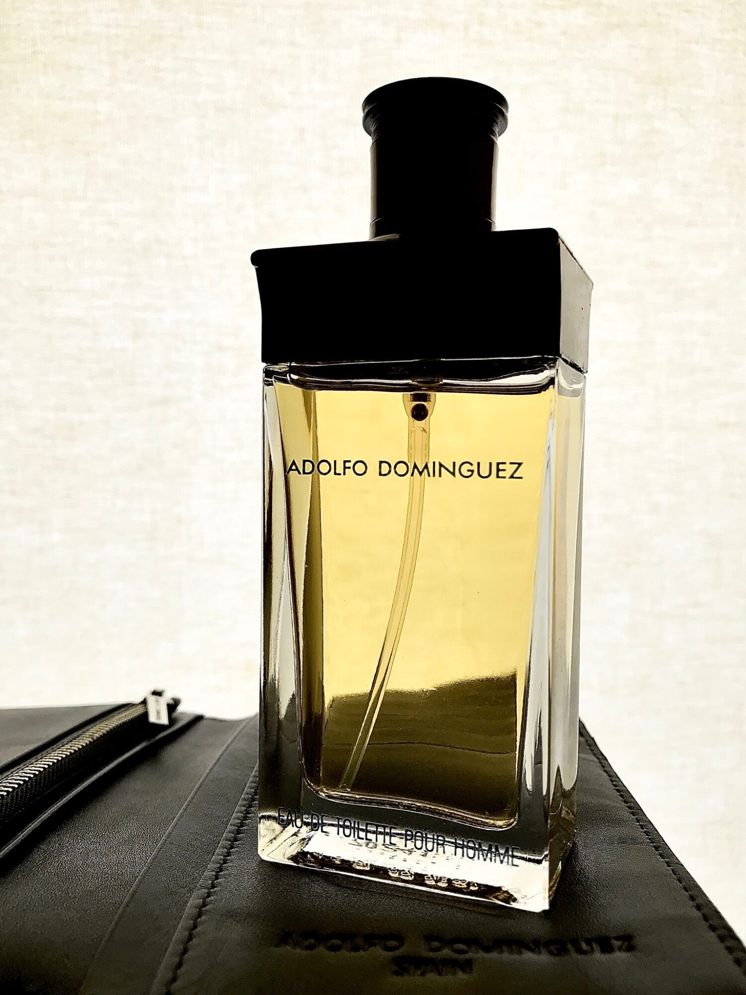 Adolfo Dominguez Adolfo Dominguez Colônia - a fragrância Masculino 1990