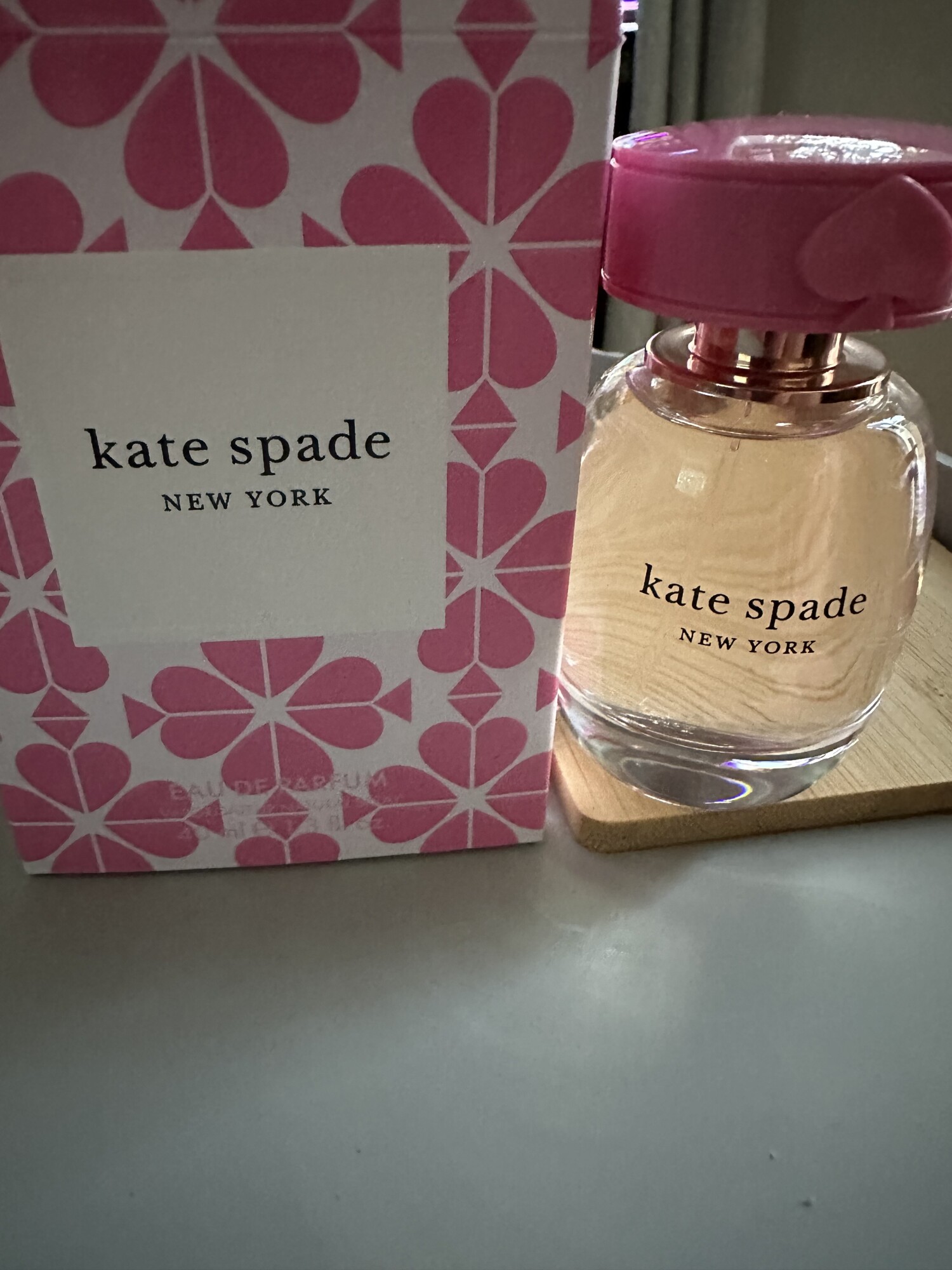 Kate Spade New York Kate Spade perfume - a fragrância Feminino 2020