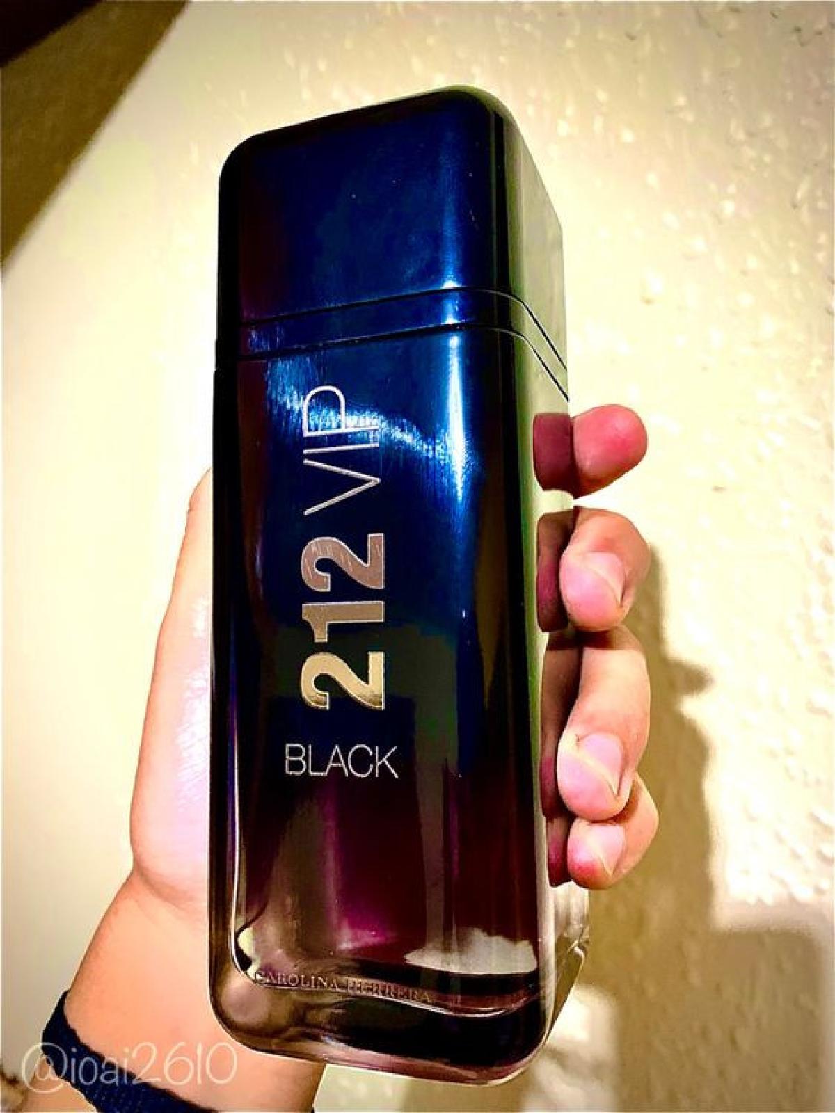 212 VIP Black Carolina Herrera κολόνια - ένα άρωμα για άνδρες 2017