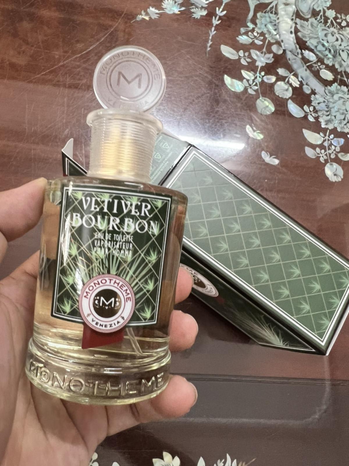 Vetiver Bourbon Monotheme Venezia Cologne - un parfum pour homme