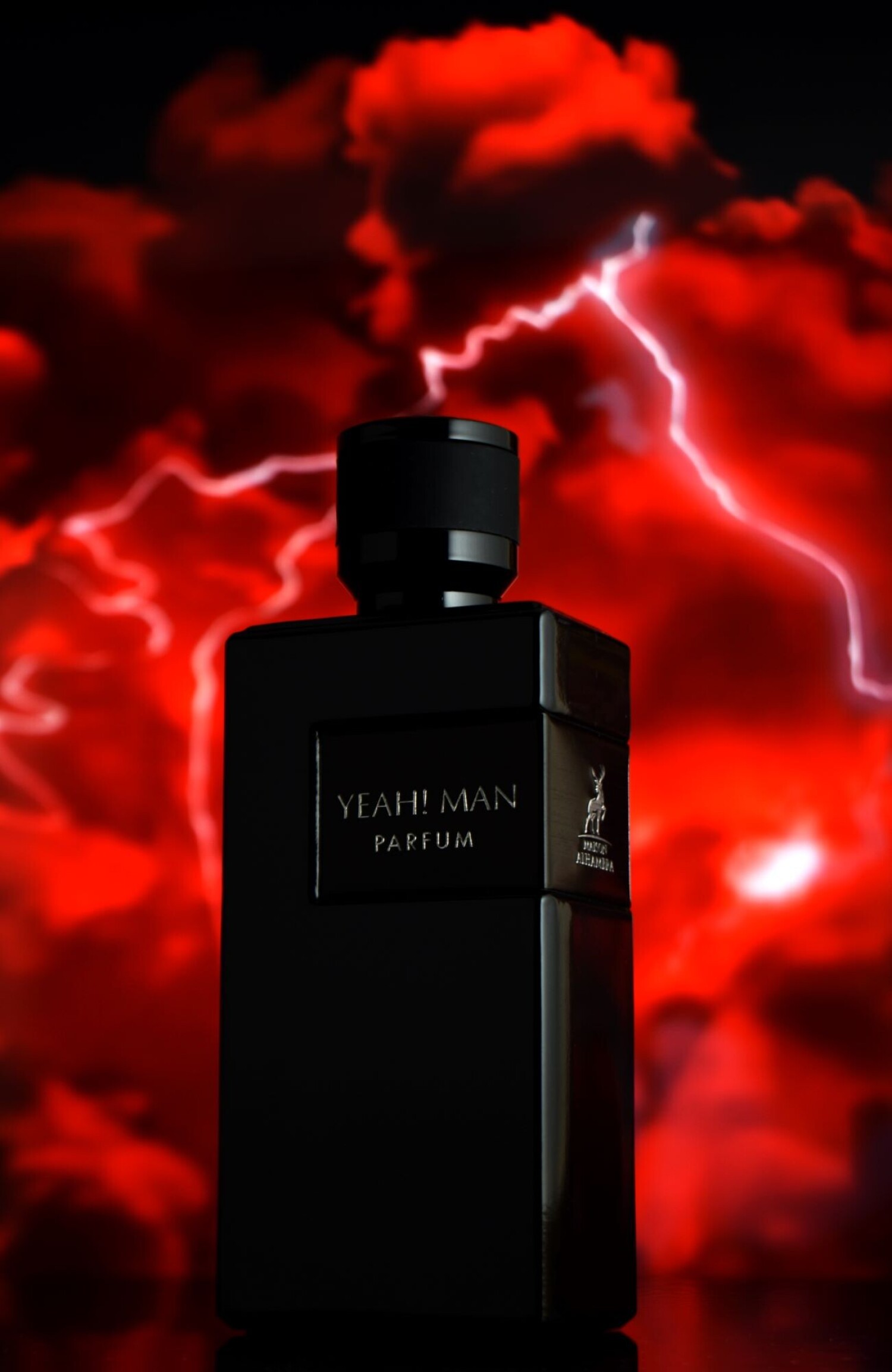 Yeah! Parfum Maison Alhambra Colonia - una fragancia para Hombres 2022